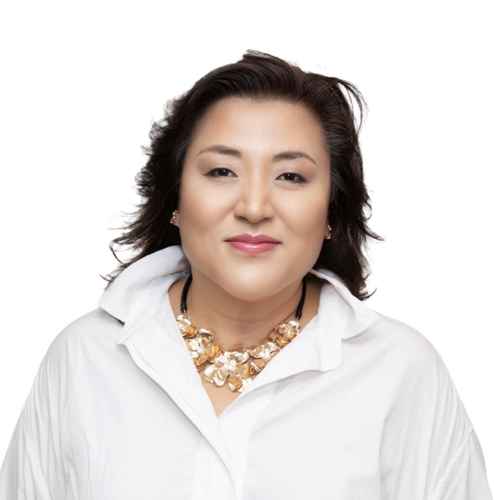 Real Estate Professional with Expertise in Residential Sales