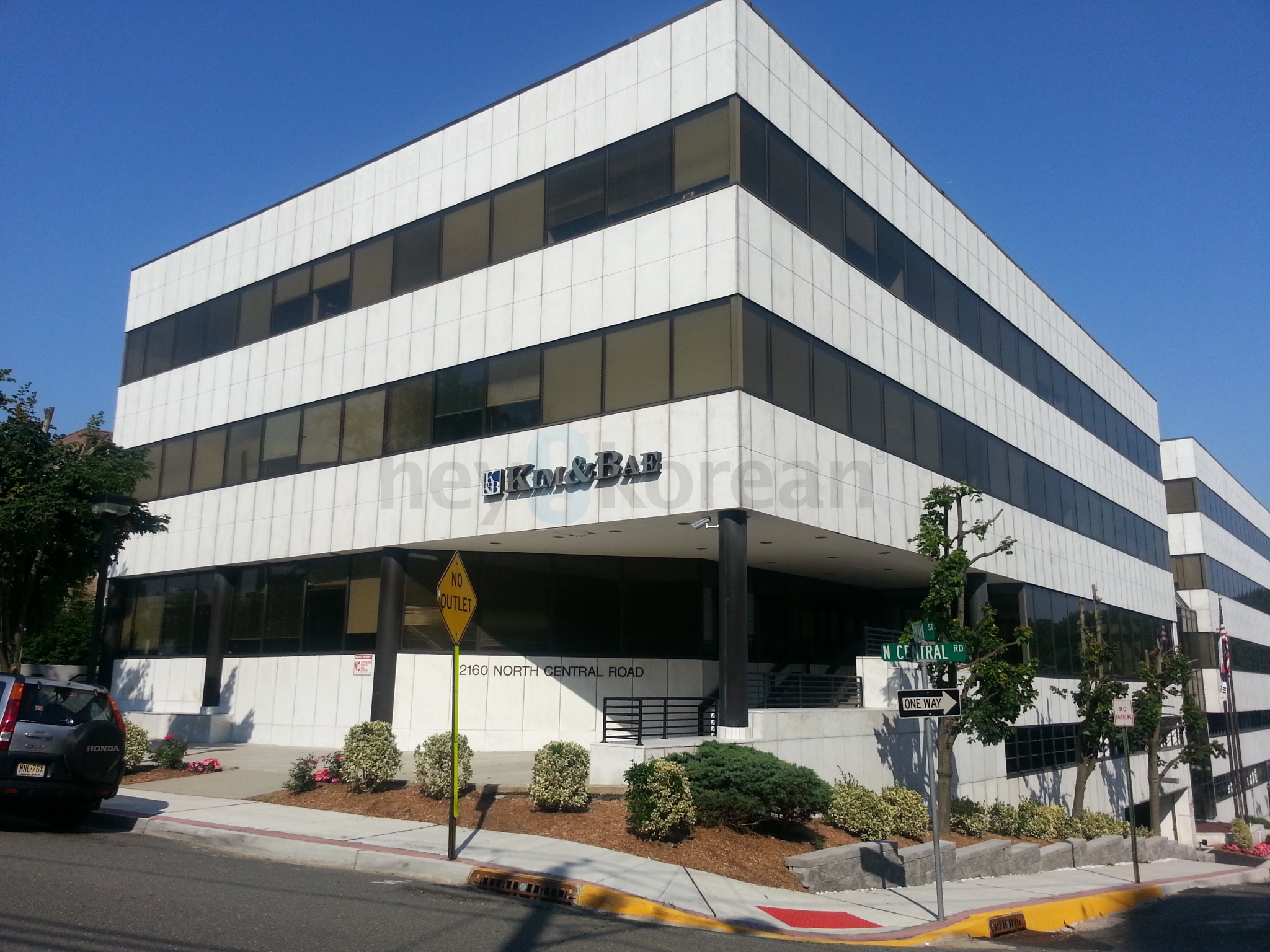 [Fort Lee] Kim & Bae building office rent