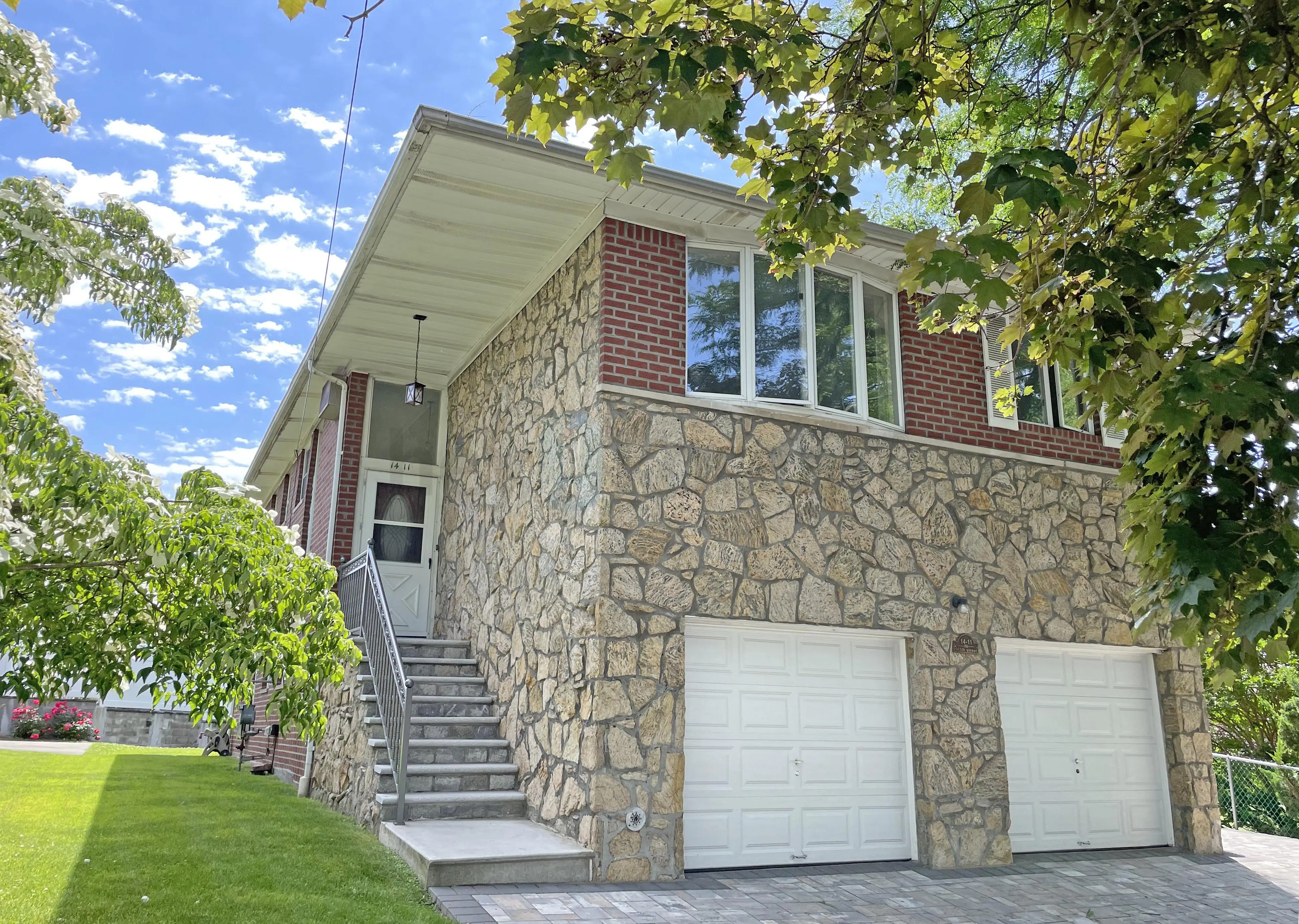 Whitestone Apartment for rent