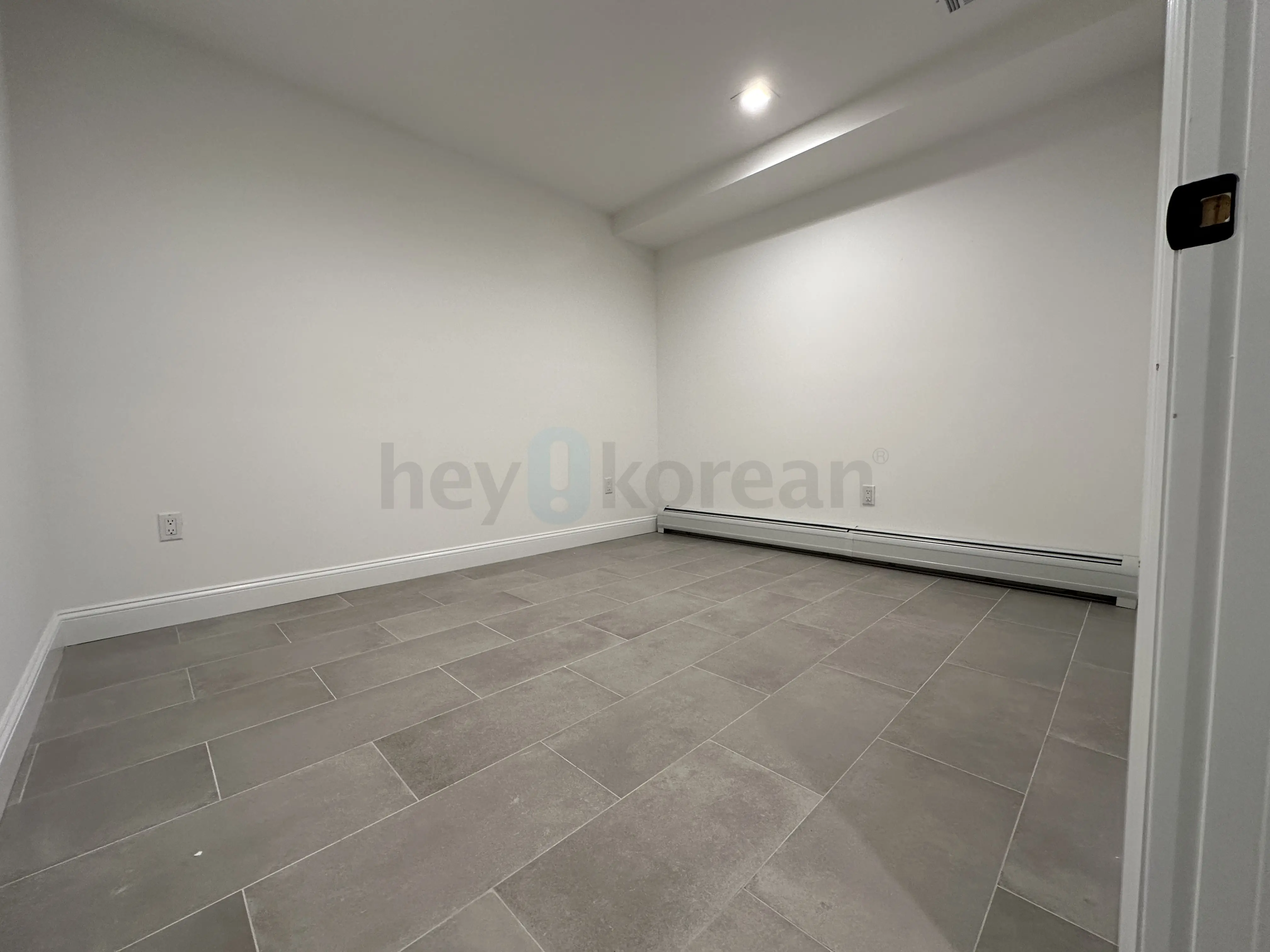 Palisades Park - New Construction 1BR ground floor separate entrance