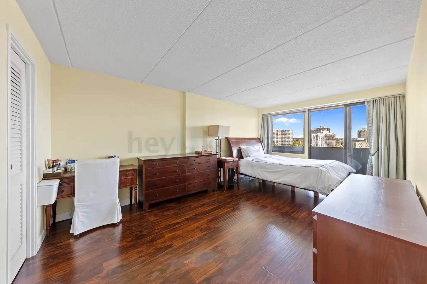 Rent/🛌 2 🛁 2 / Ft.Lee (Whiteman house)