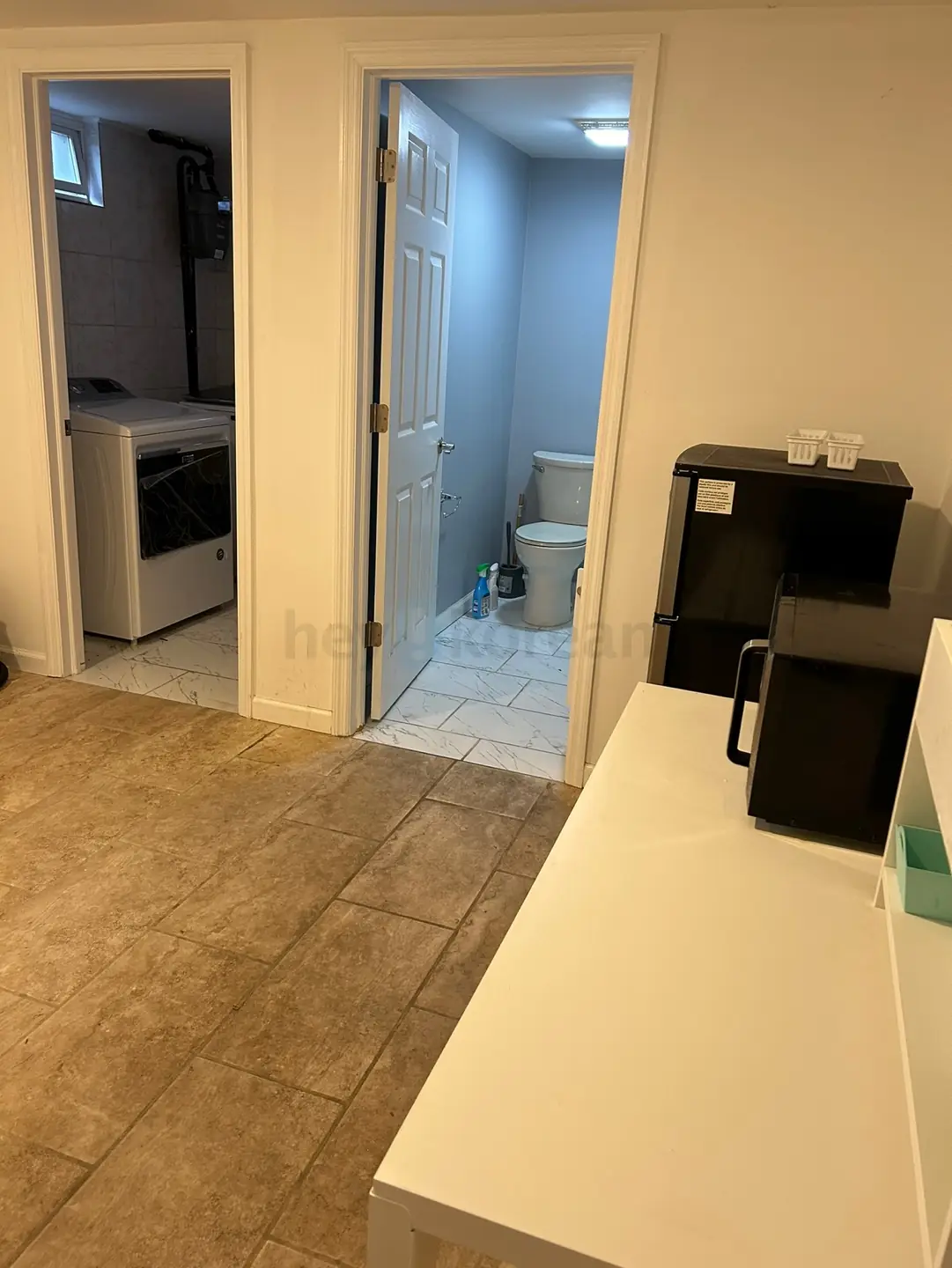 Fort Lee Rd, 스튜디오