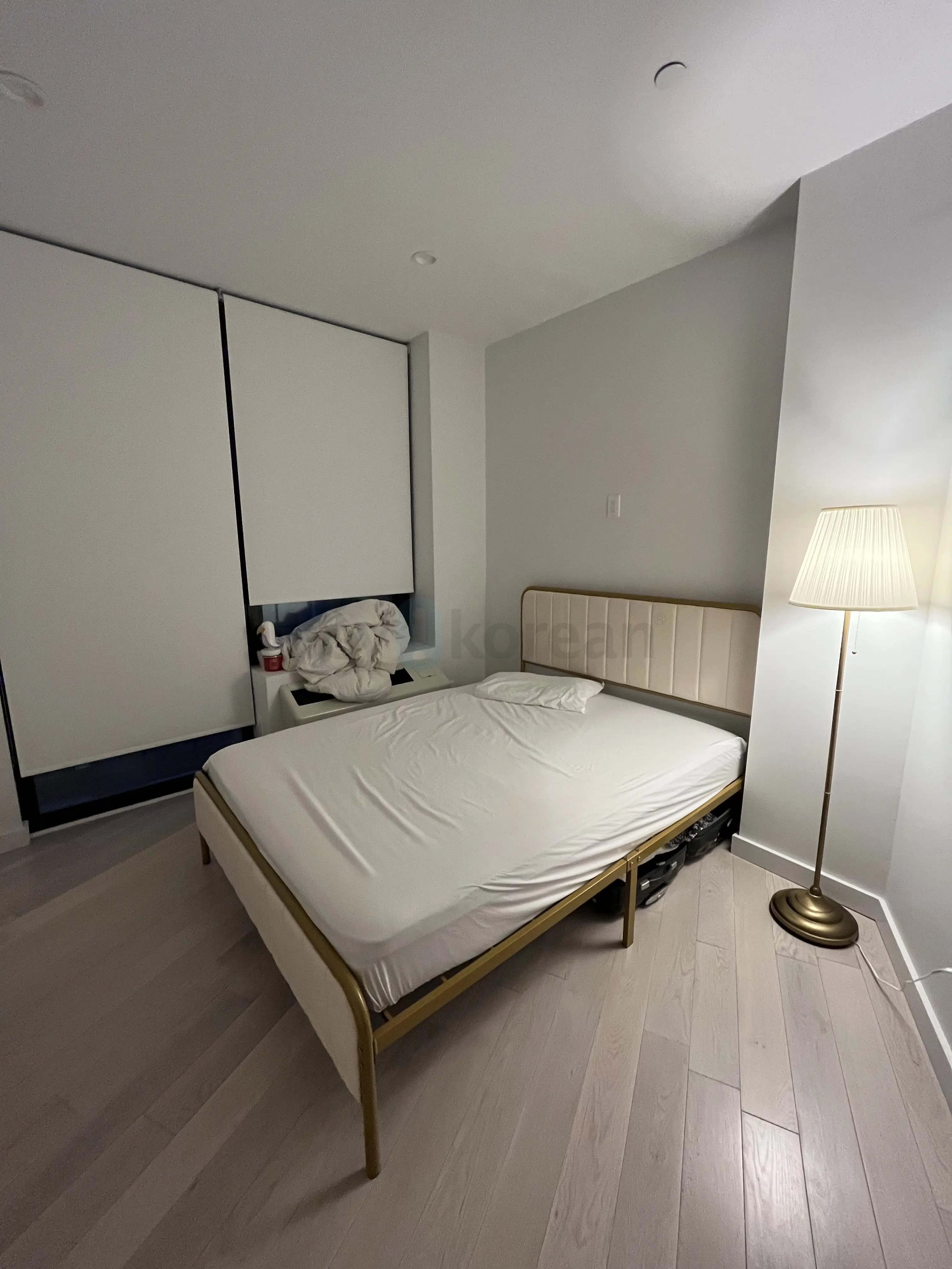 LIC 롱시티 중심지 Court Square 23년 신축 아파트 1Bed 남자 룸메이트 구합니다