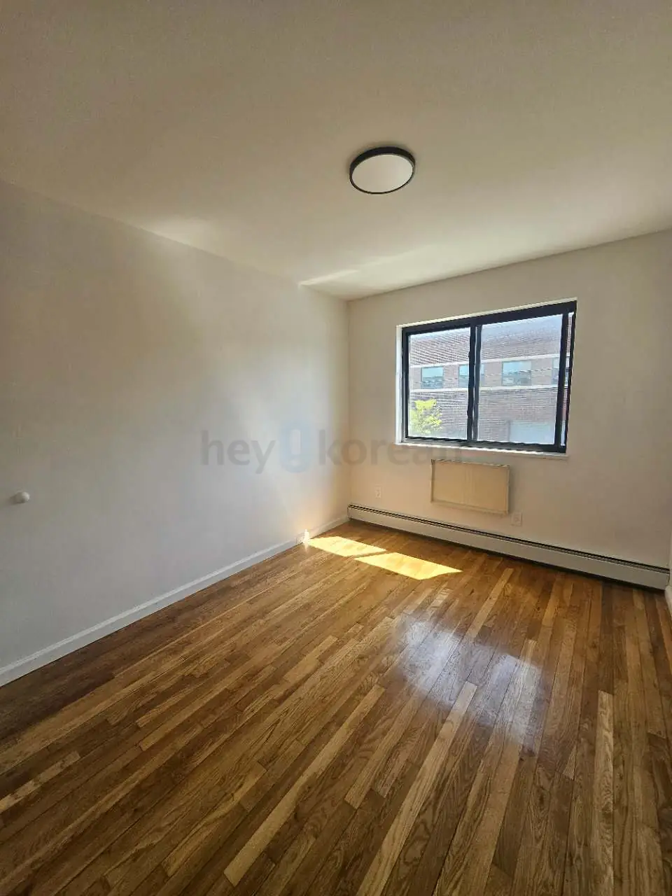 flushing brand new 3 bedroom 2 bath, NO Fee