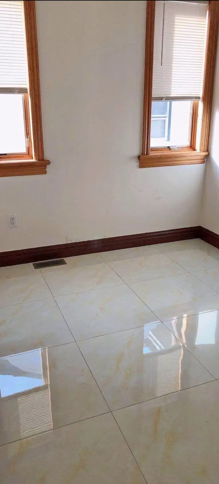 3BR 2B NO REAL ESTATE FEE