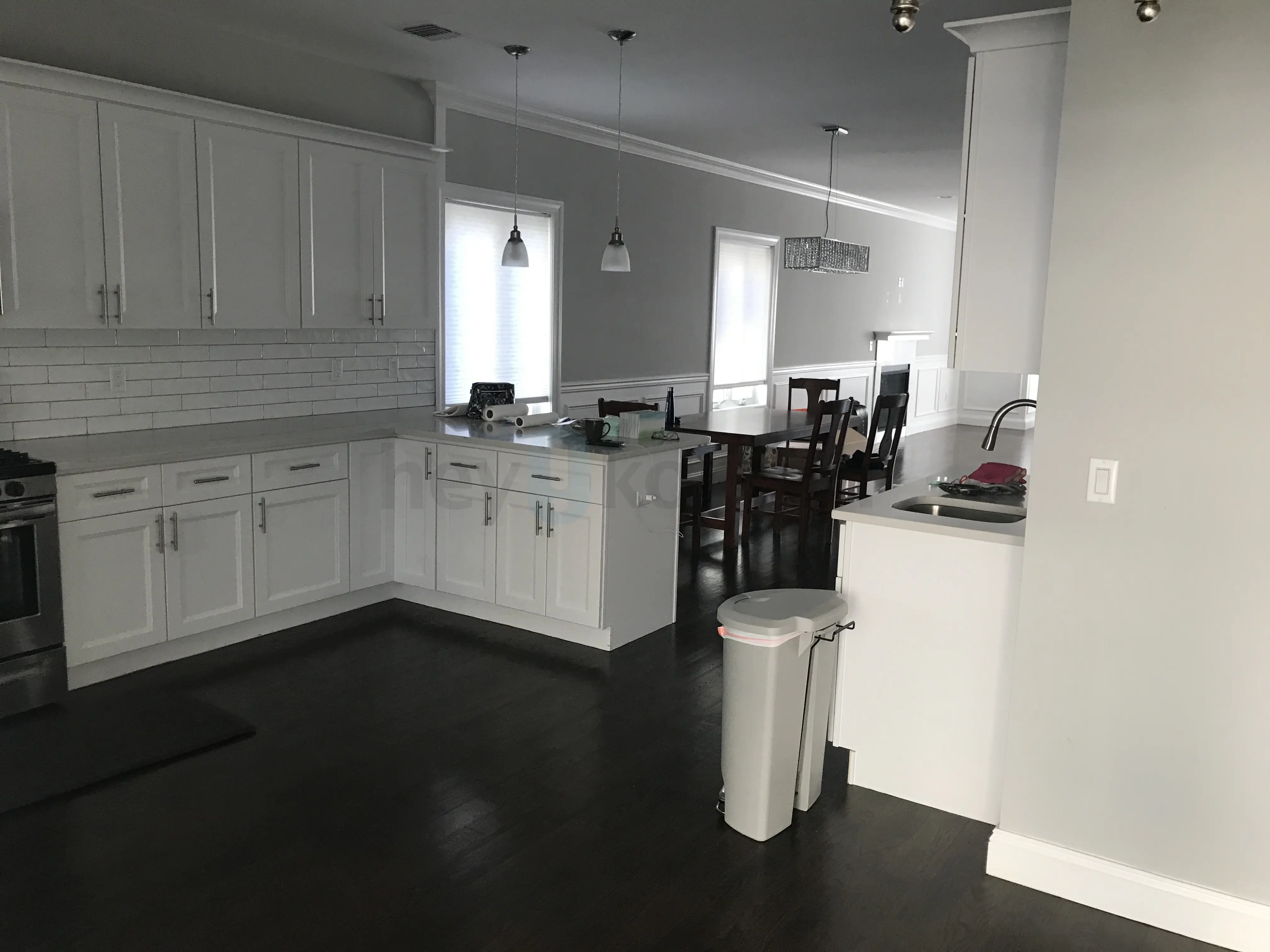 Looking for a Roomate! No additional Fees, Util, parking included
