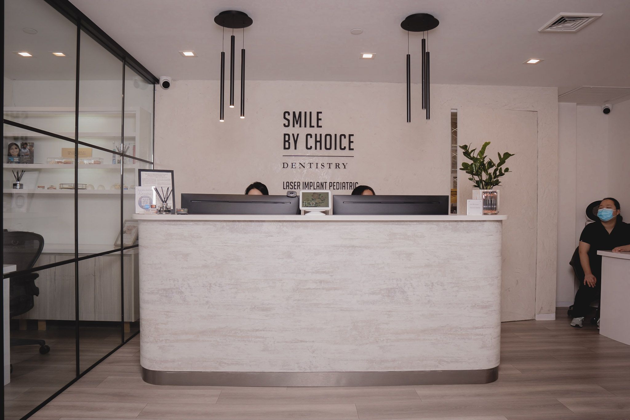 Dental Assistant and Front desk Receptionist