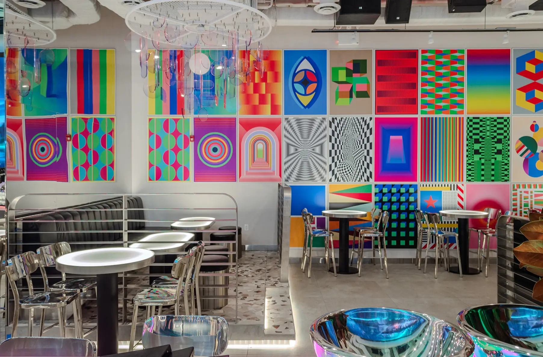 [E2 취업 비자 즉시 가능] 바텐더/서버/요리사를 모십니다.