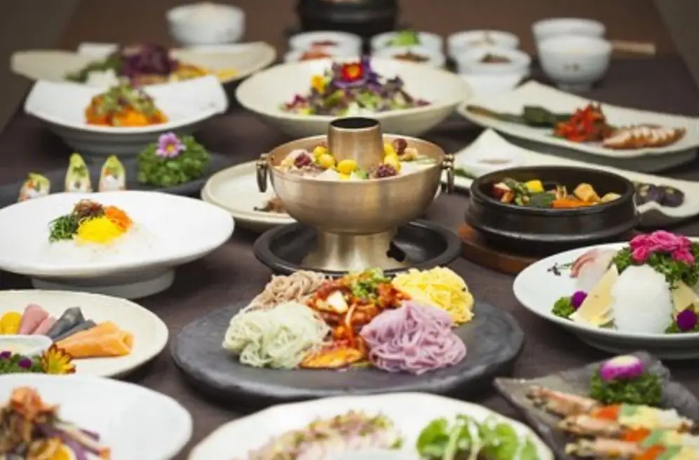 Hiring server for jinjee Korean Restaurant (Edgewater, NJ) 서버 모집!