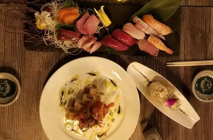 [SASA Sushi] Dallas 대표 일식당 서버/호스트 각 1명 모집