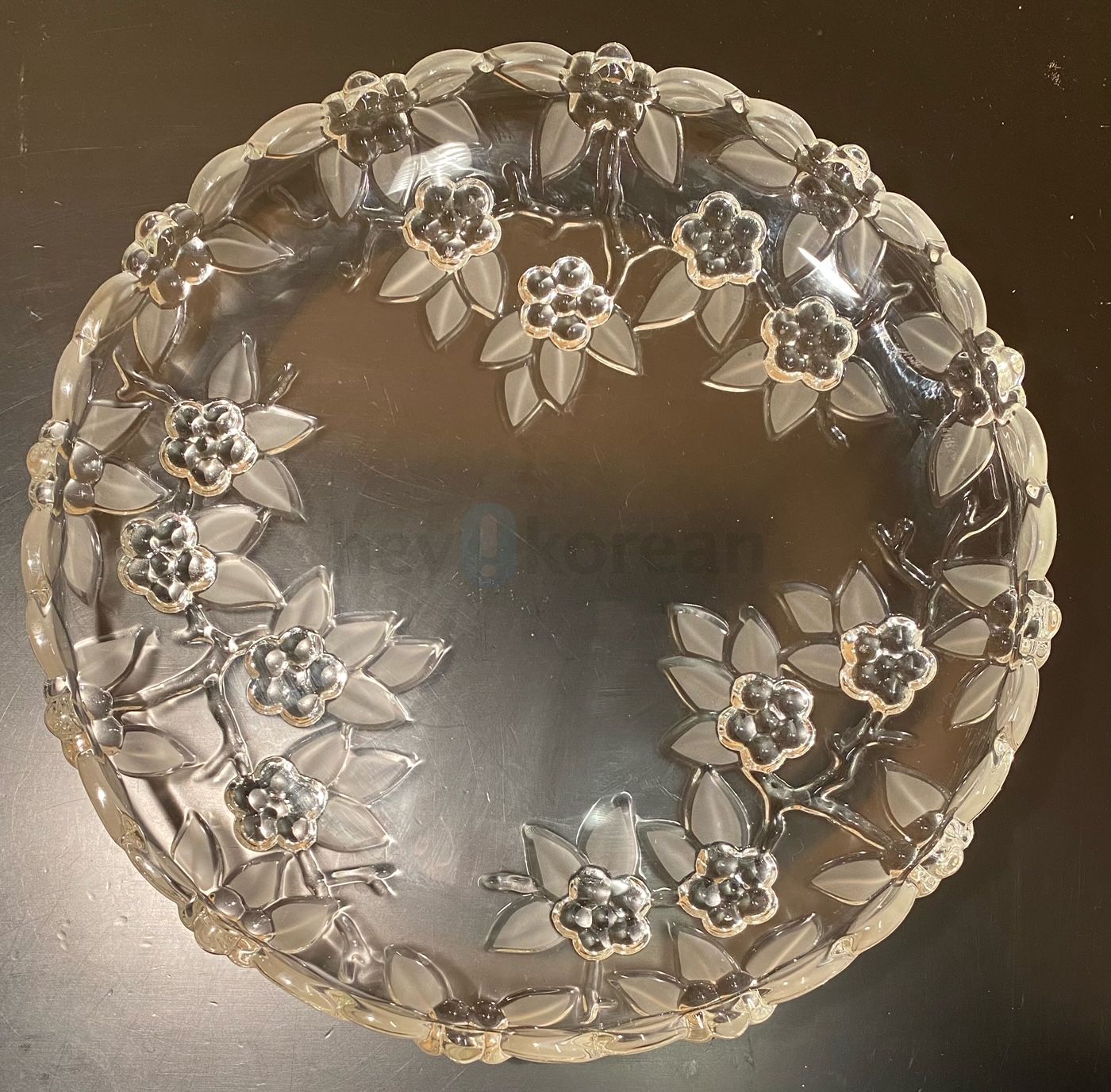 Mikasa Carmen 12" Round Crystal Serving Platter