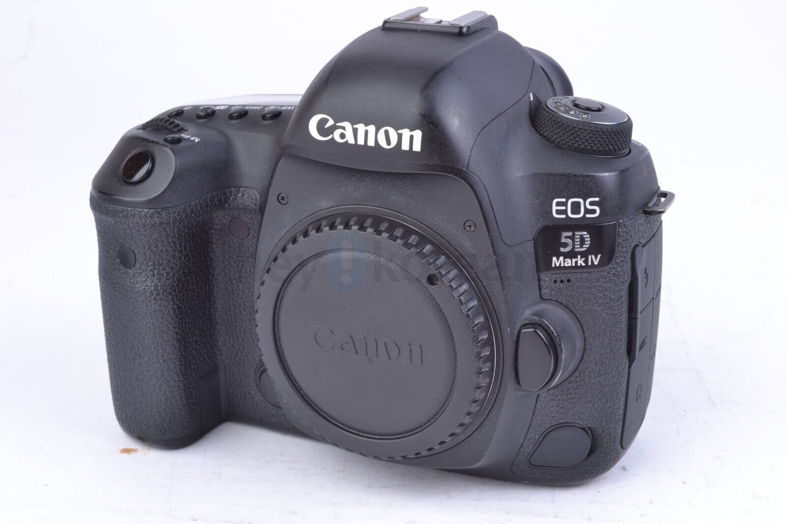 canon 5d MK4 , Canon 80D + sigma art 30 1.4