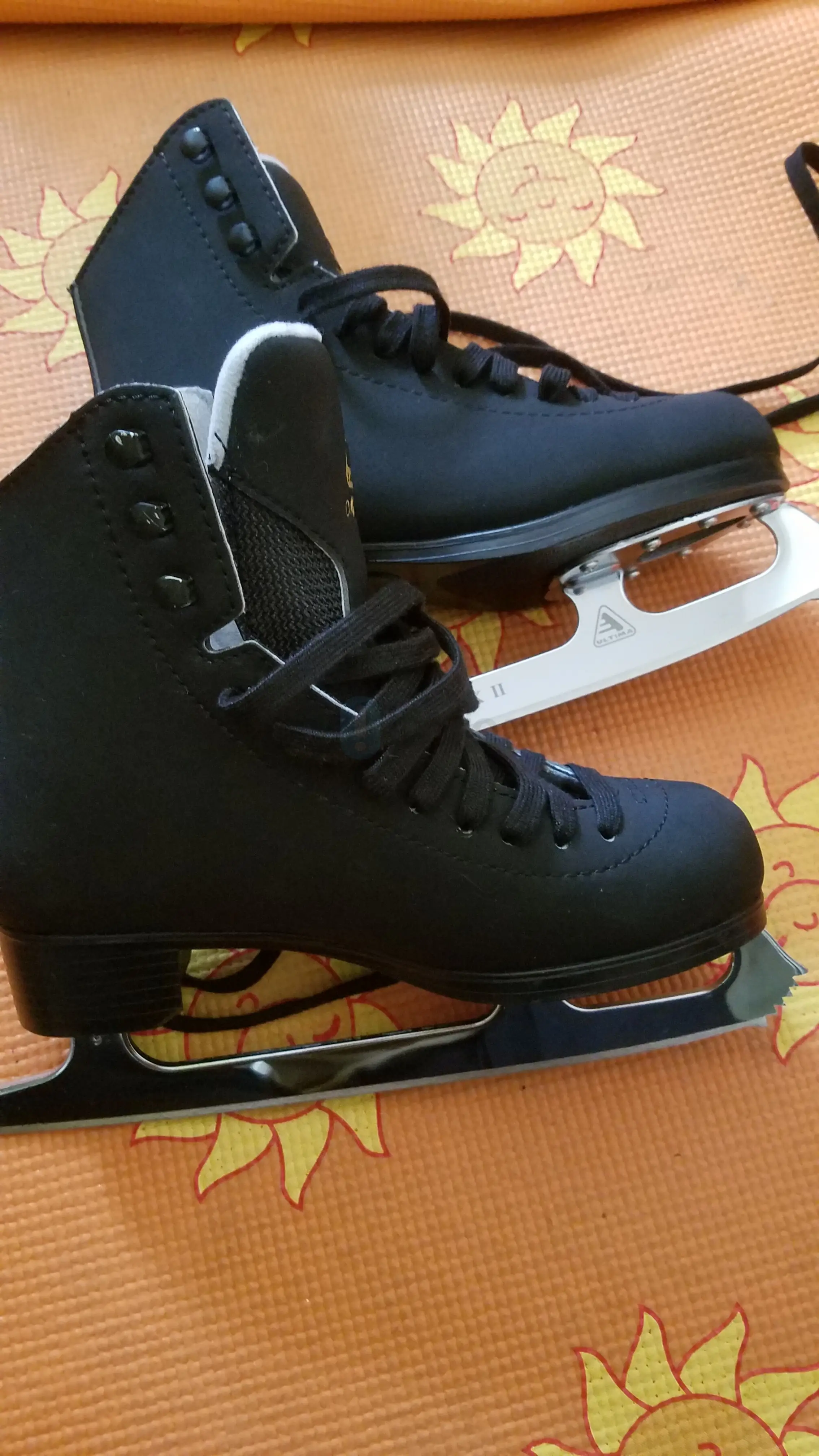 새제품)Jackson Ultima Mystique JS 1593 Skates 팝니다.