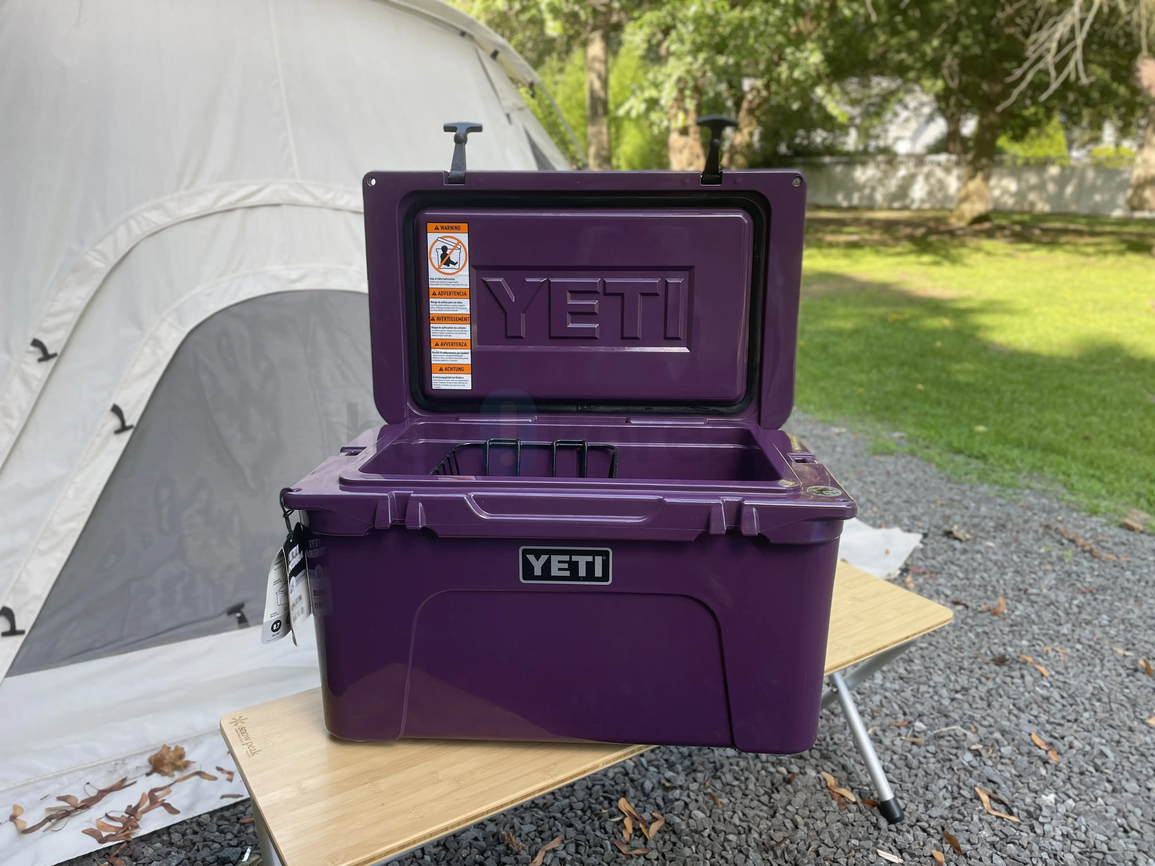 YETI TUNDRA 45 HARD COOLER Limited Edition Nordic Purple