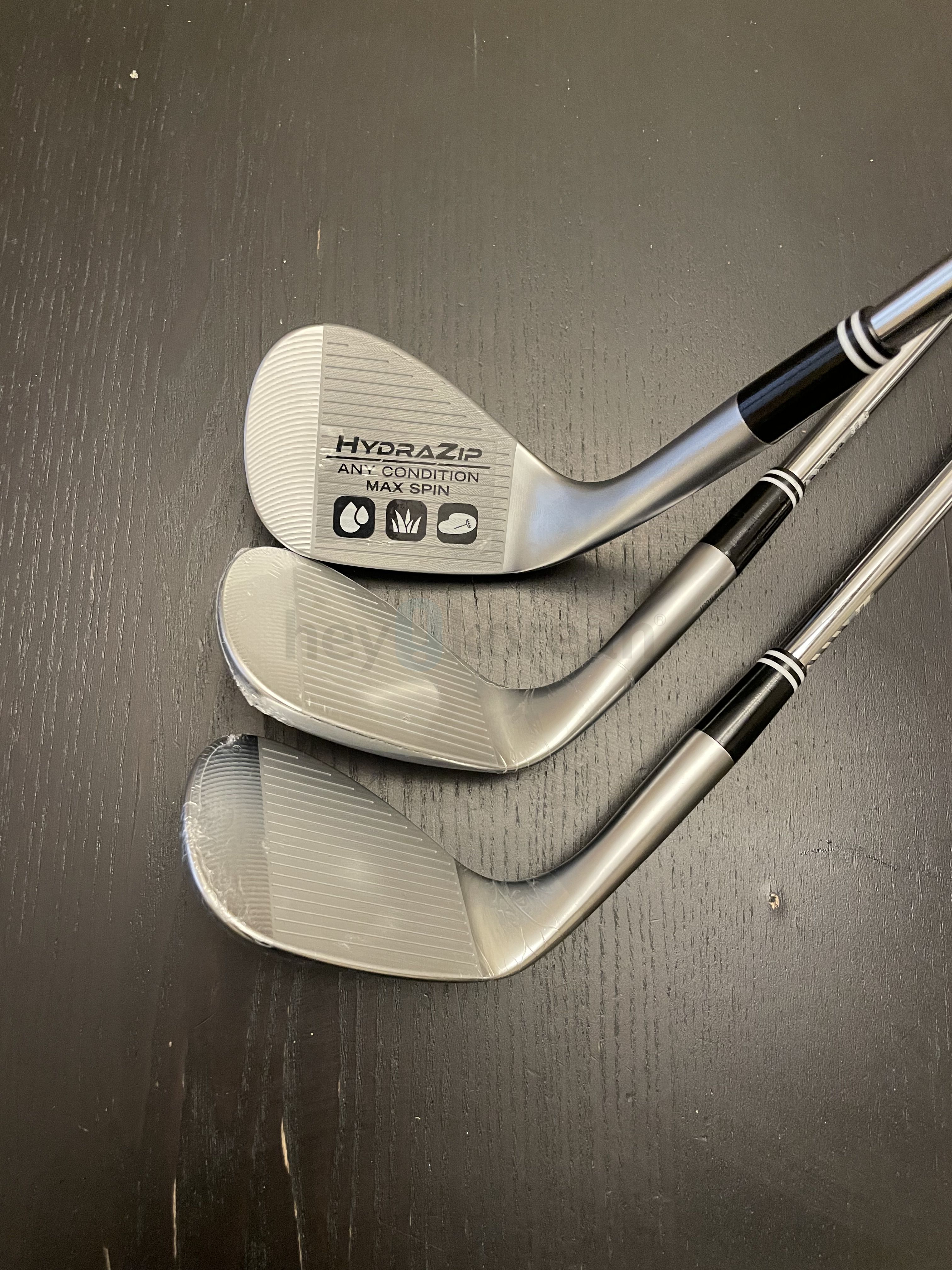 Cleveland RTX 6 zipcore wedge set