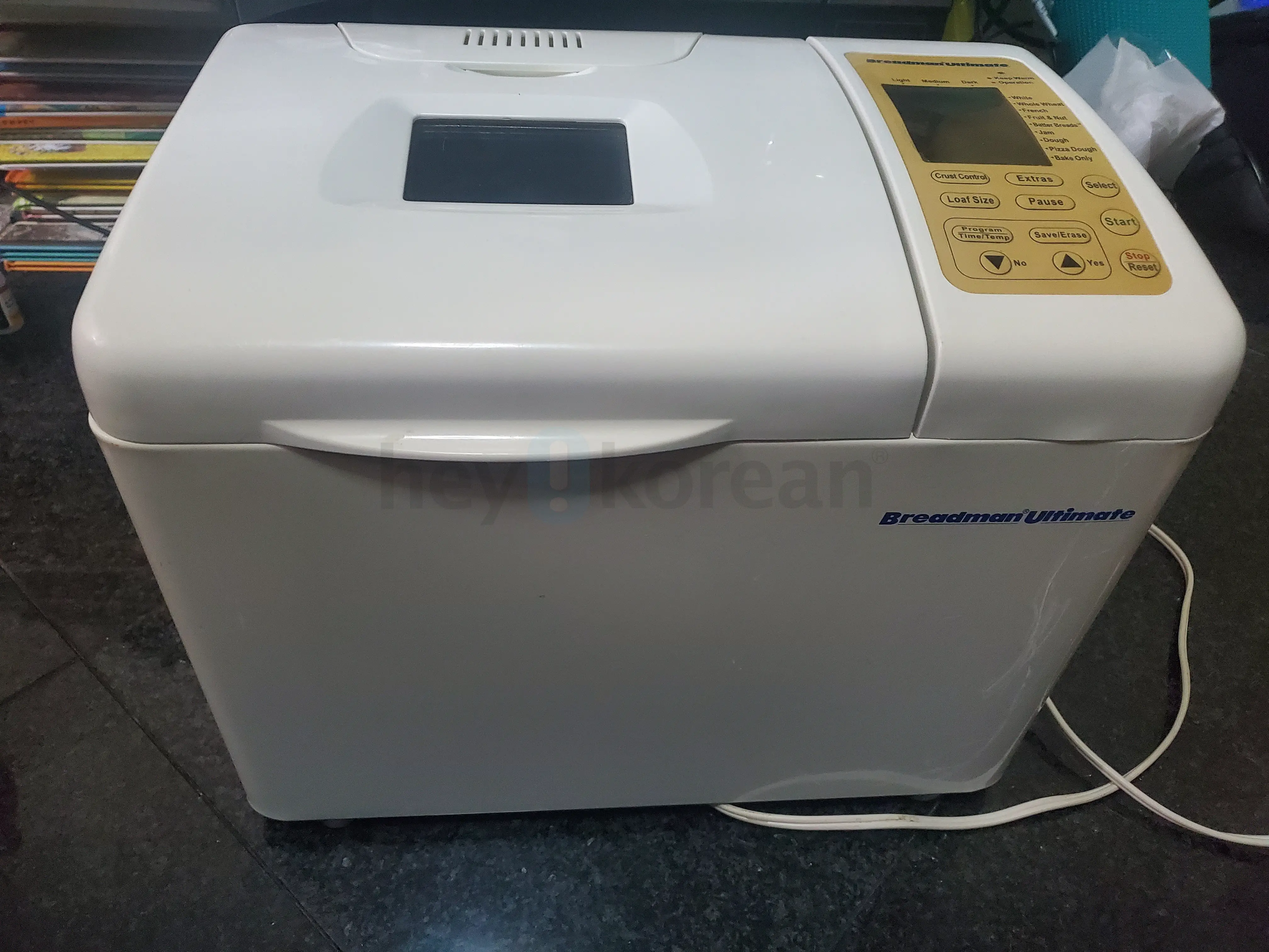 Breadman Ultimate Bread Machine Maker Baking Automatic 팝니다.