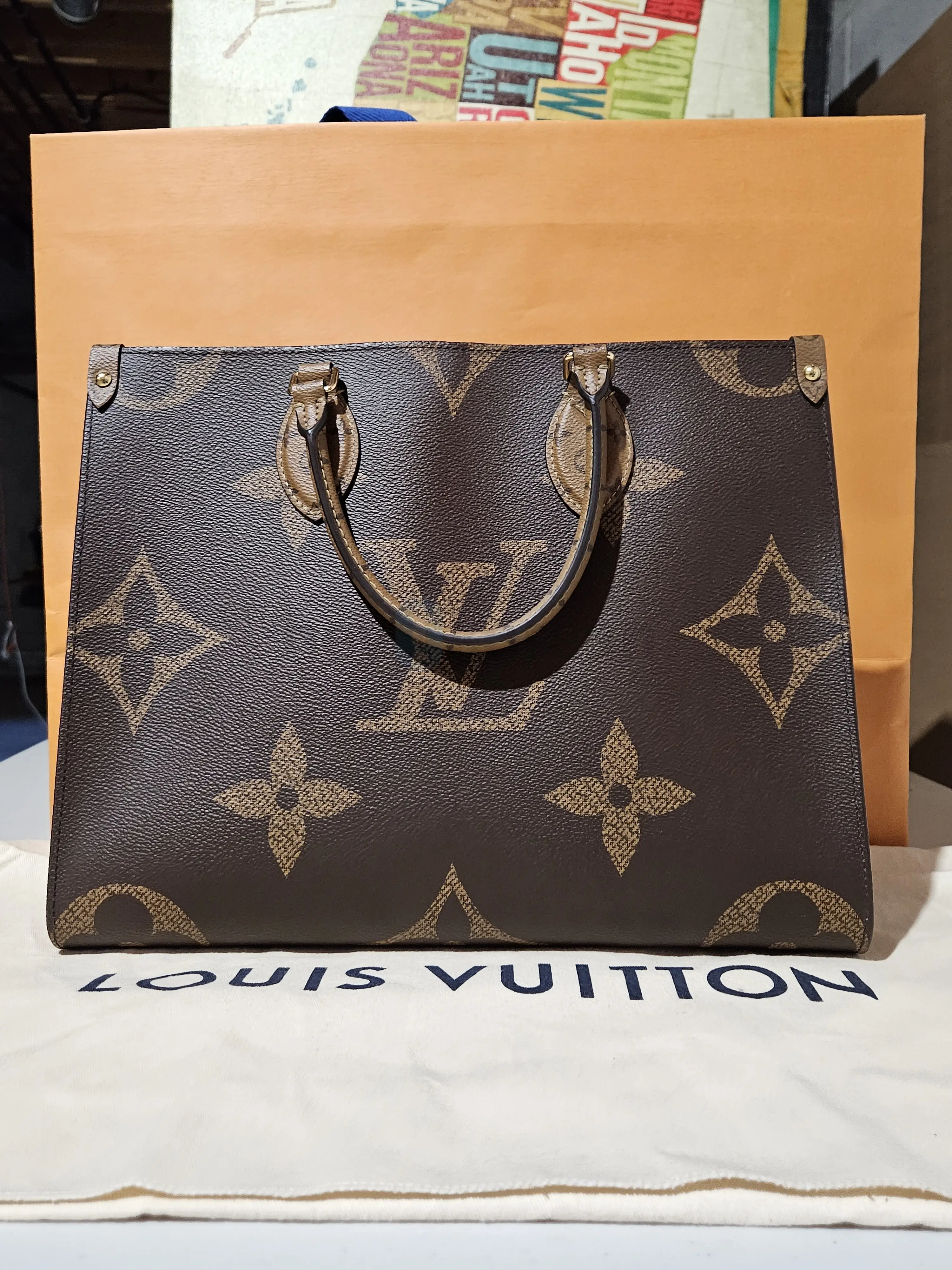 Authentic Louis Vuitton Monogram Reverse On-The-Go MM(정품 루이비통 모노그램 리버스 ...