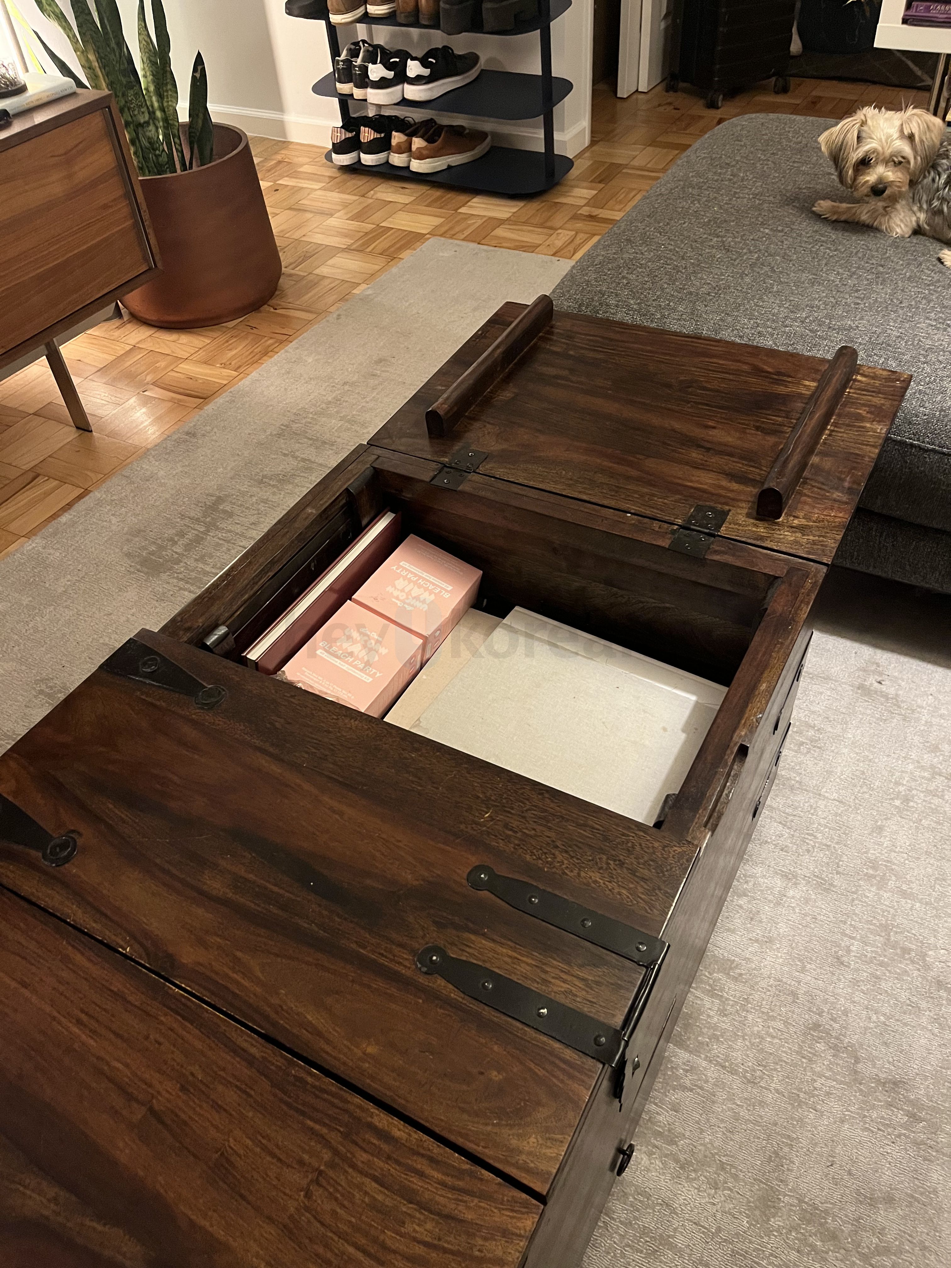 Korean coffee table / 한국 전통 탁자