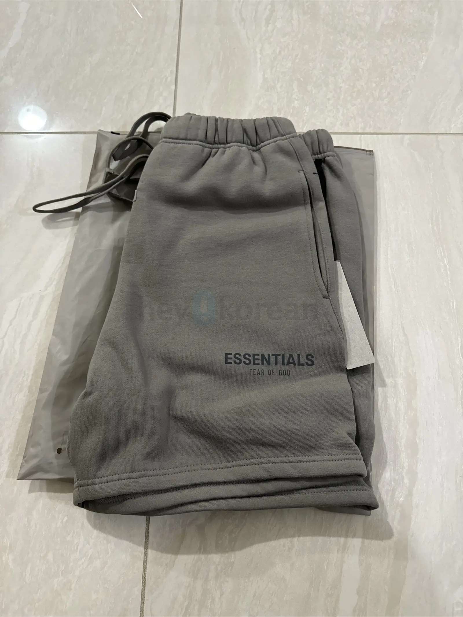 Fear of god essential sweat shorts size small Cement color