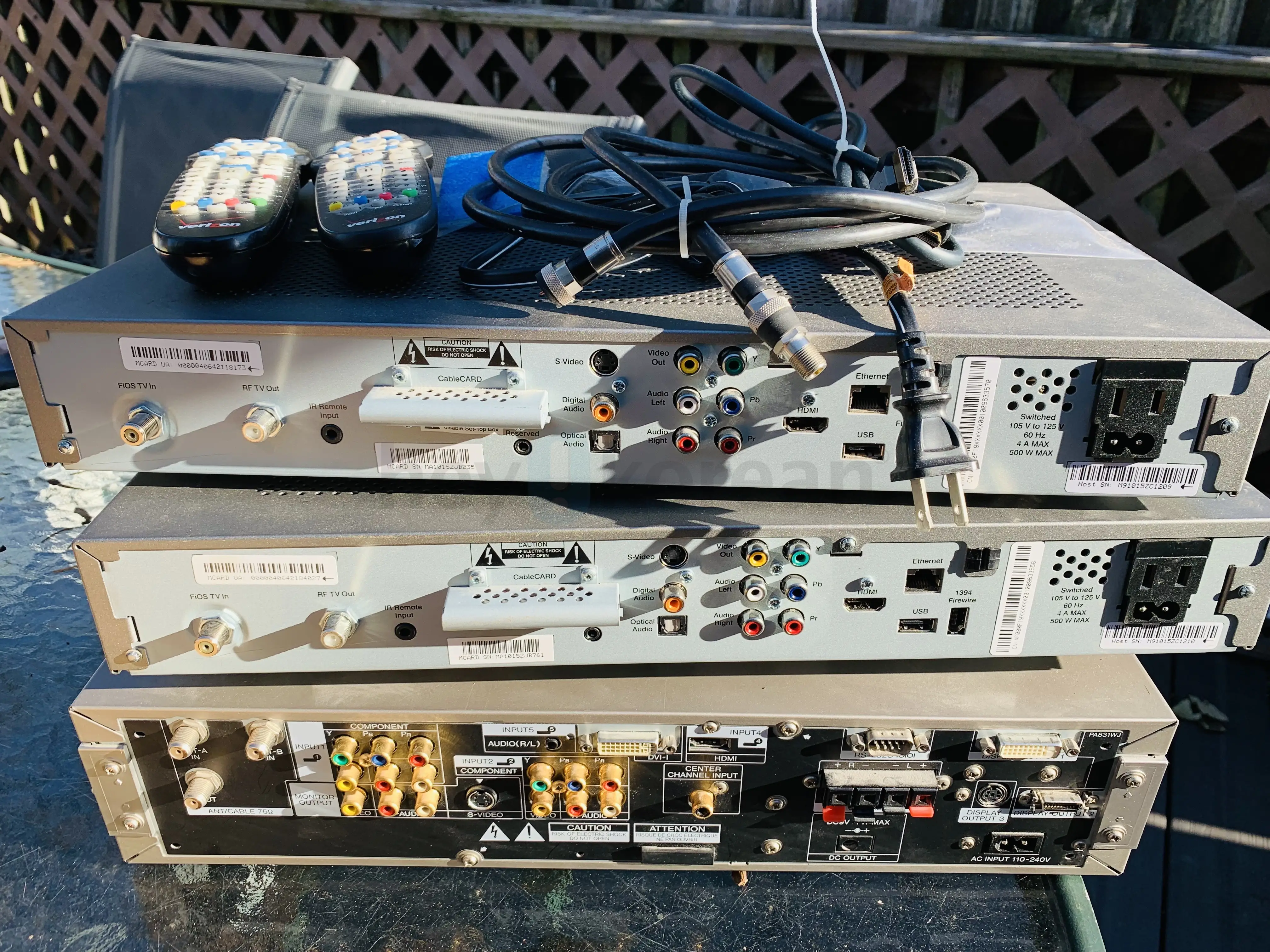 파라솔, Verizon Box, Sharp 플레이어