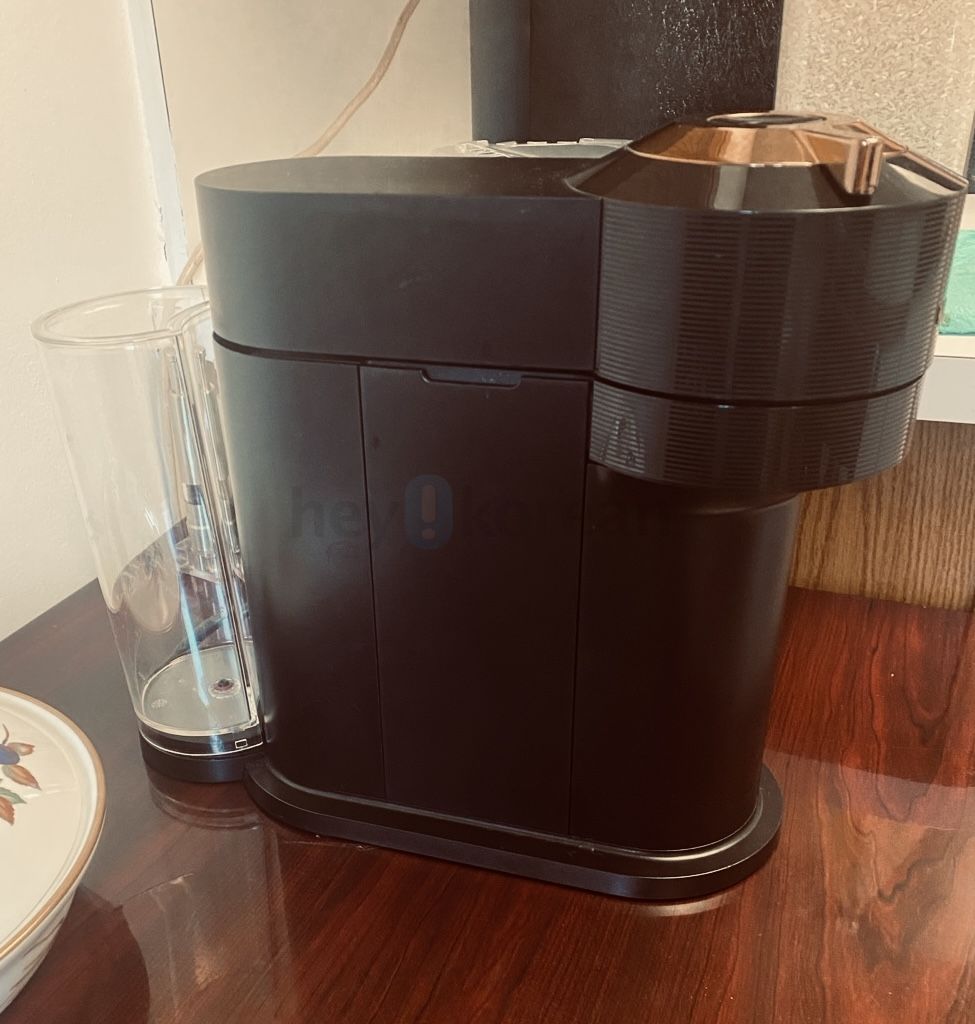 네스프레소 버츄오 넥스트 에스프레소 커피머신 Nespresso Vertuo NEXT Coffee and Espresso Machine
