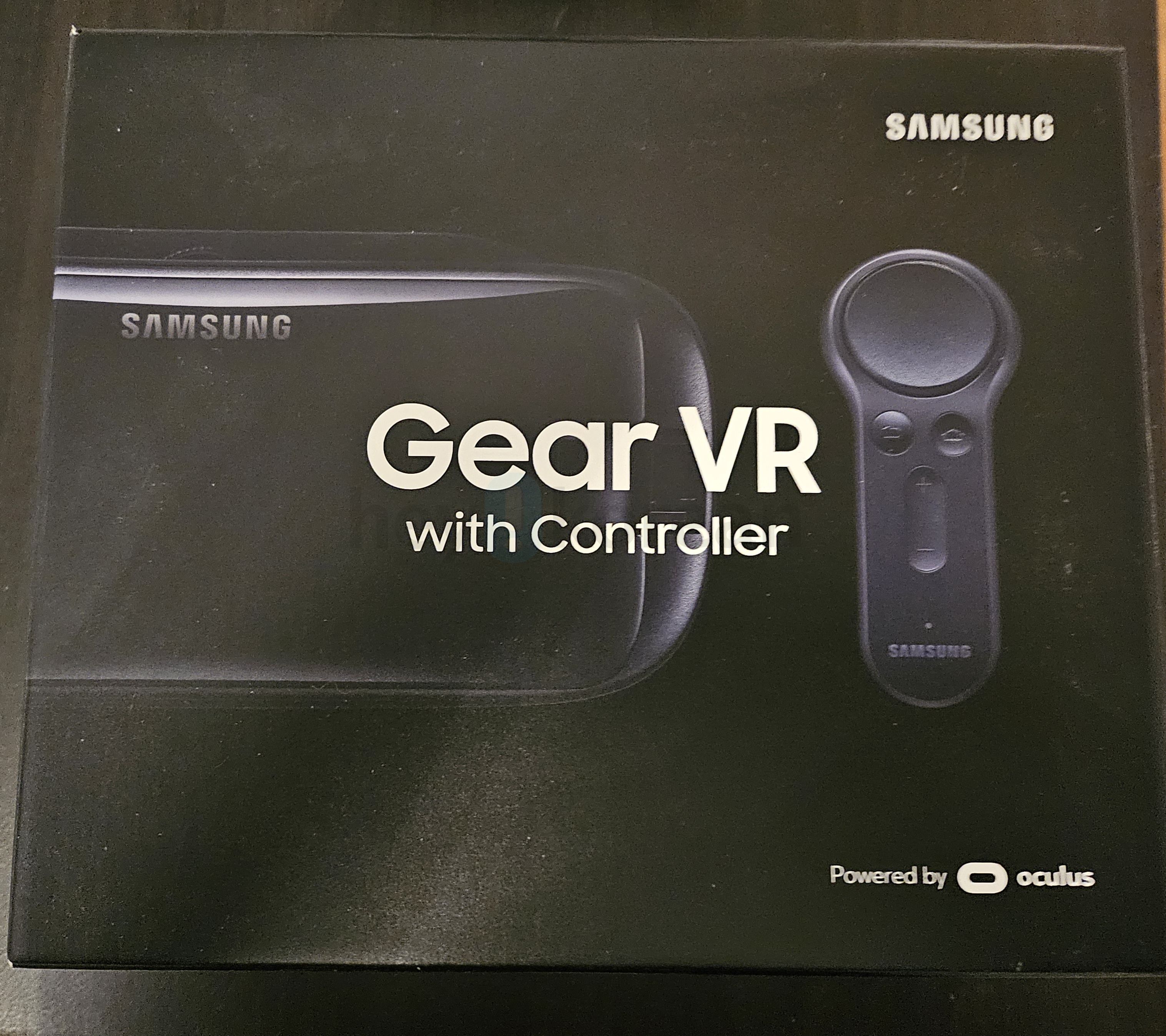 삼성 기어 VR-Samsung Gear VR with controller