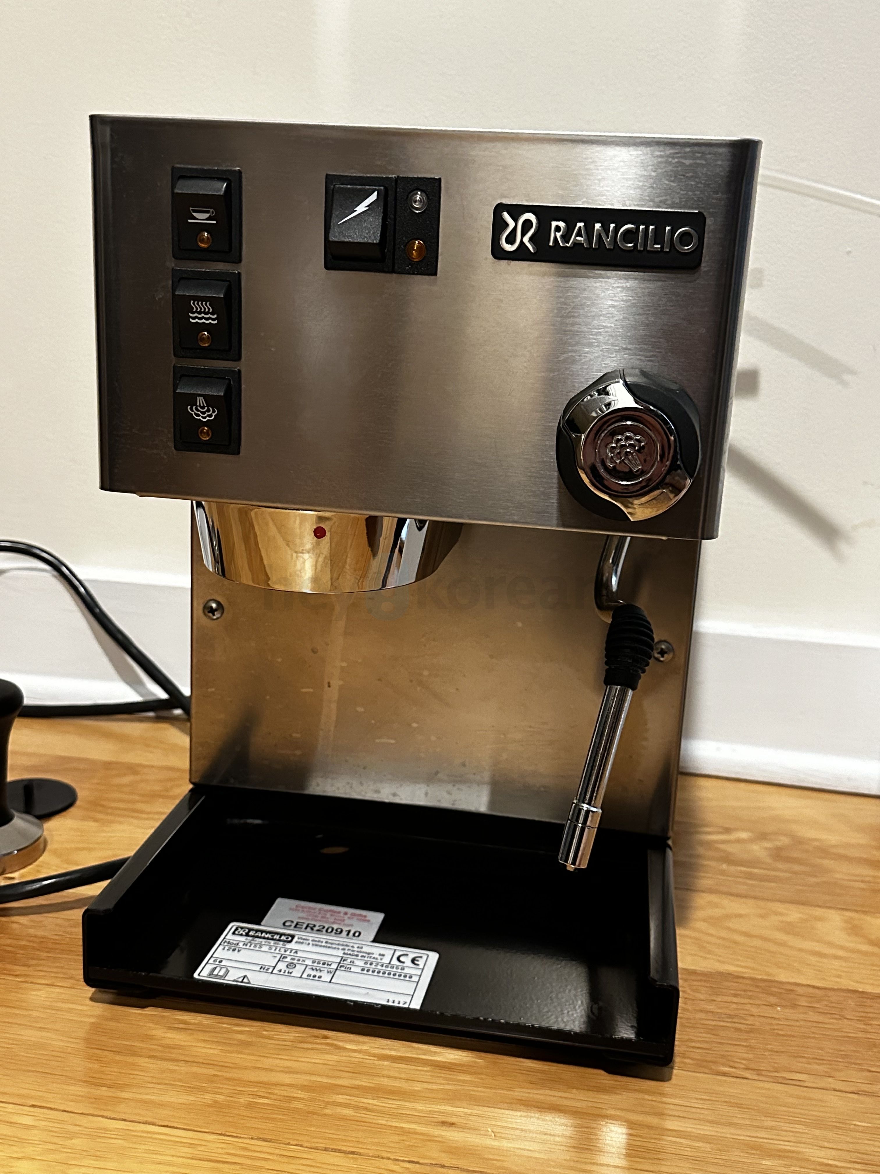 란실리오 실비아 에스프레소 머신 Rancilio Miss Silvia Espresso Machine