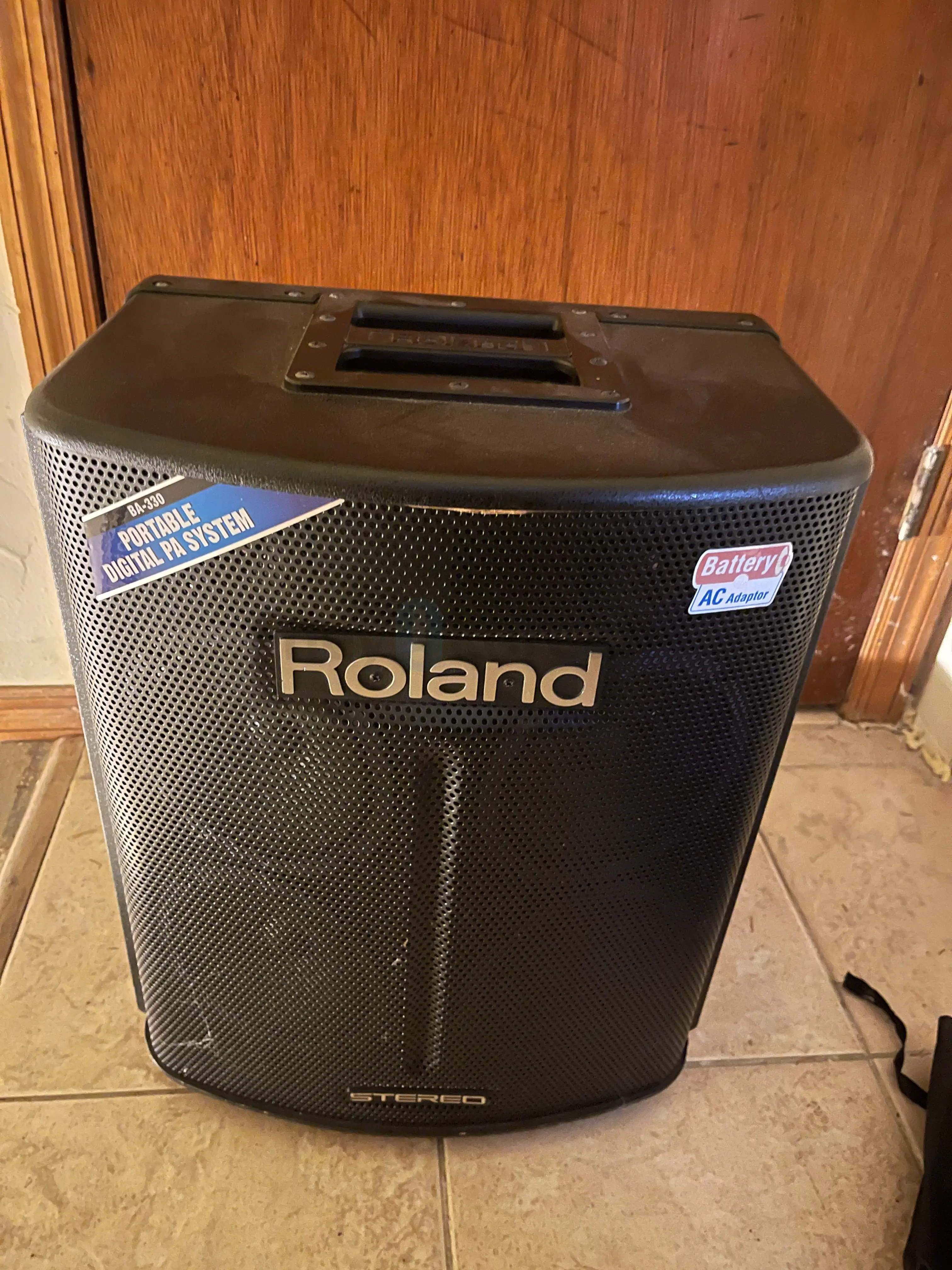 Roland 스피커 BA-330 PA System 팝니다 (중고)