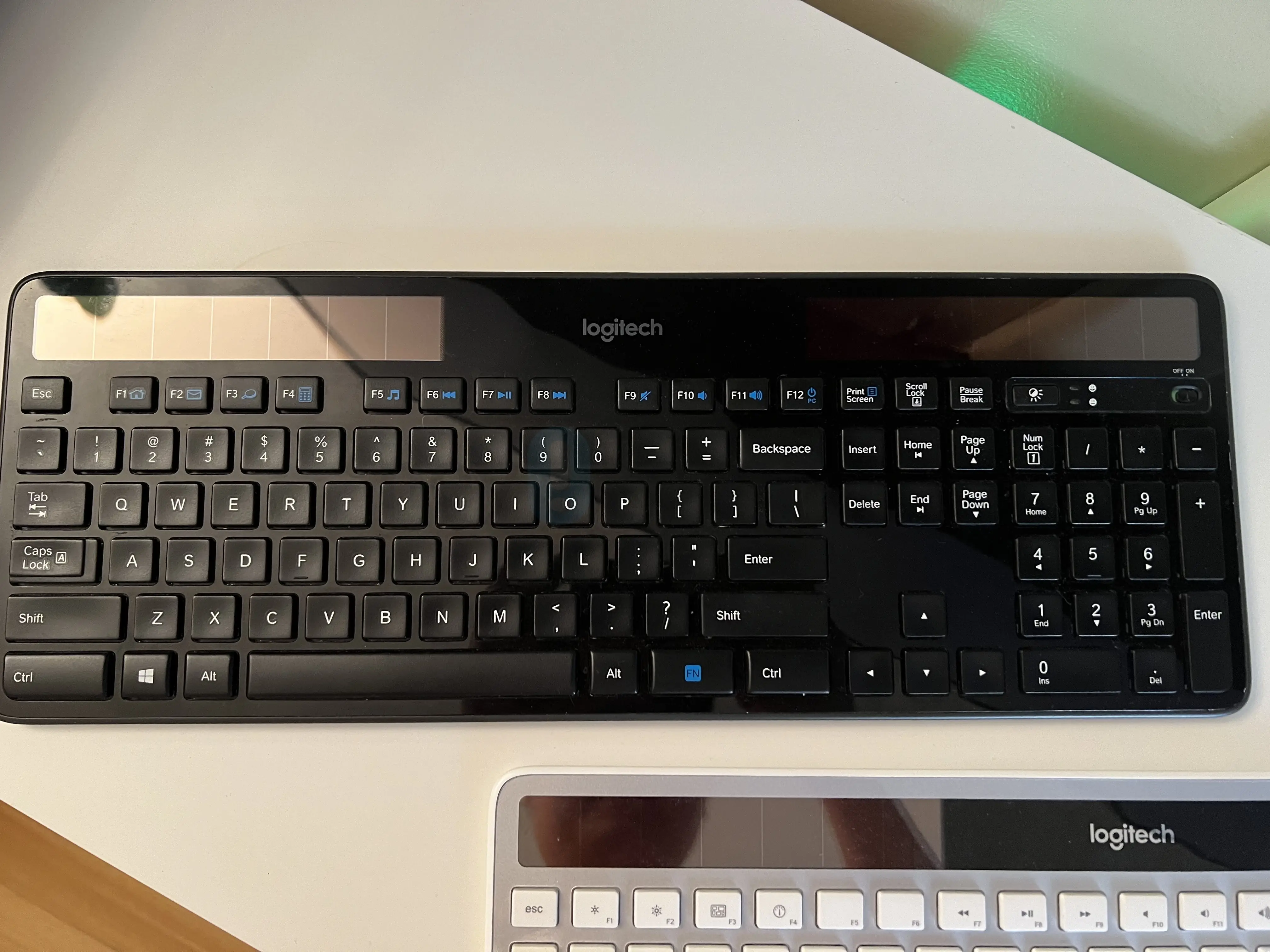 로지텍 키보드 (맥북용/윈도우용)