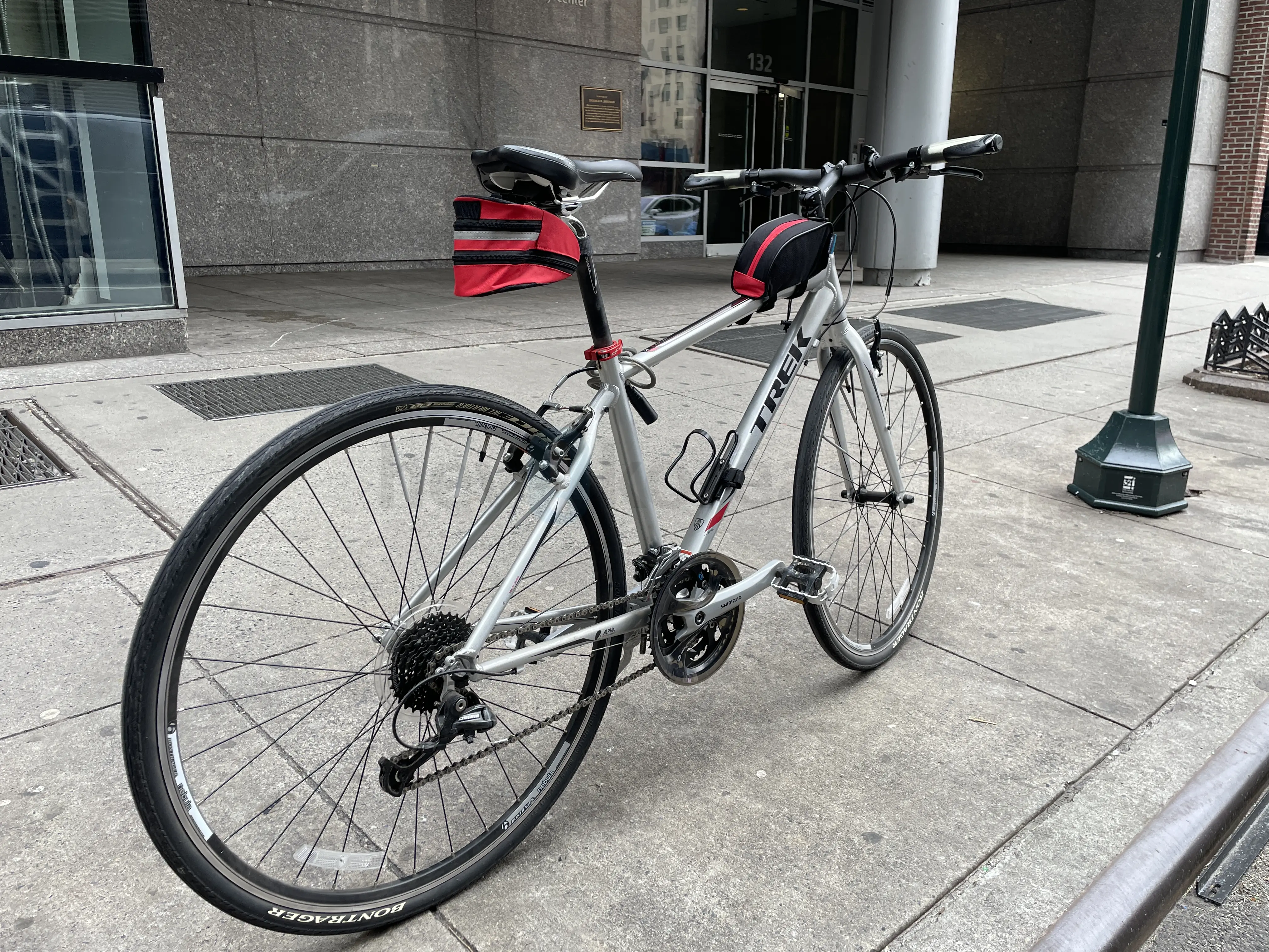 Trek 자전거, 7.3 FX Hybrid 17.5"