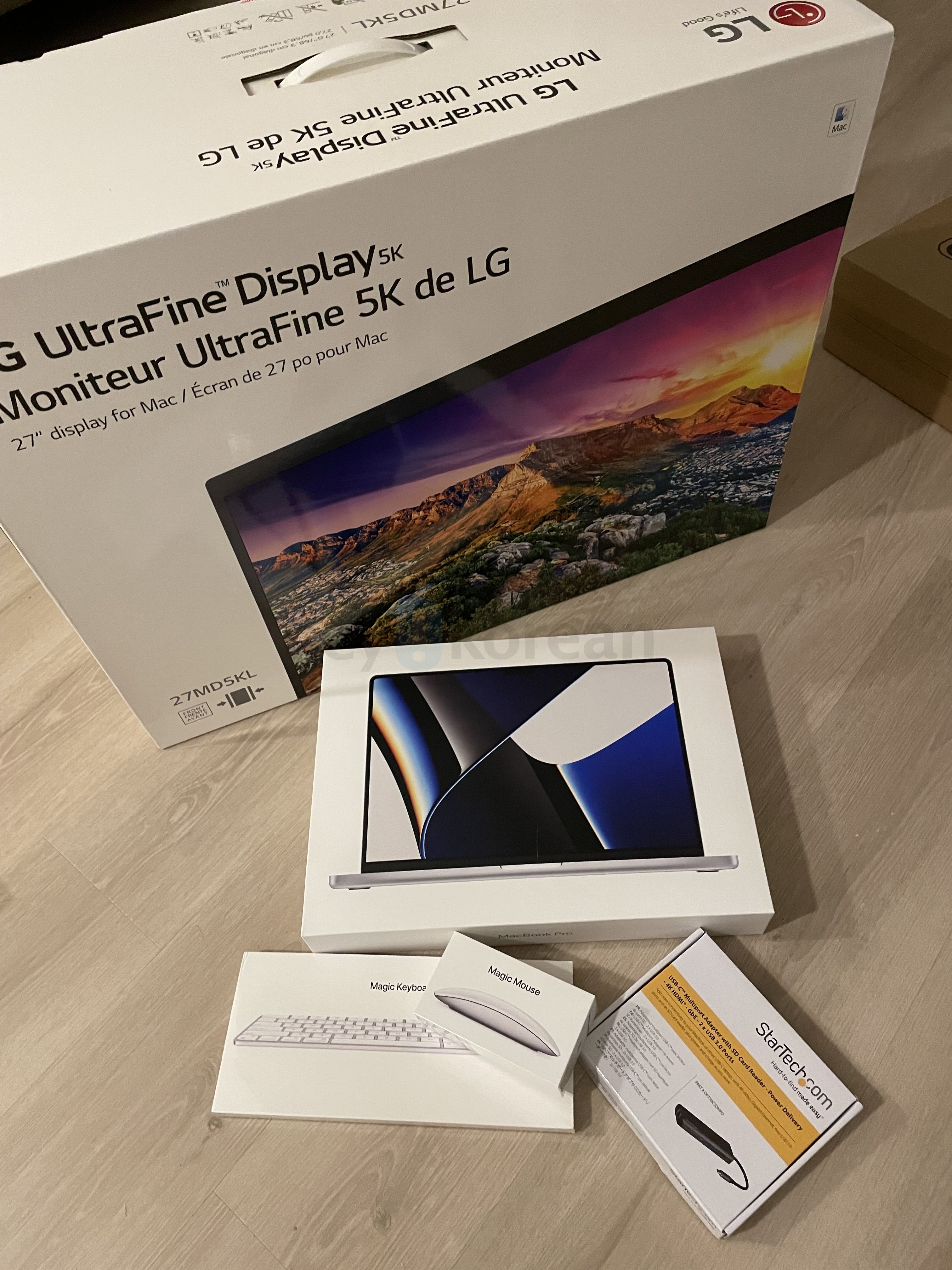 LG UltraFine 5K 모니터