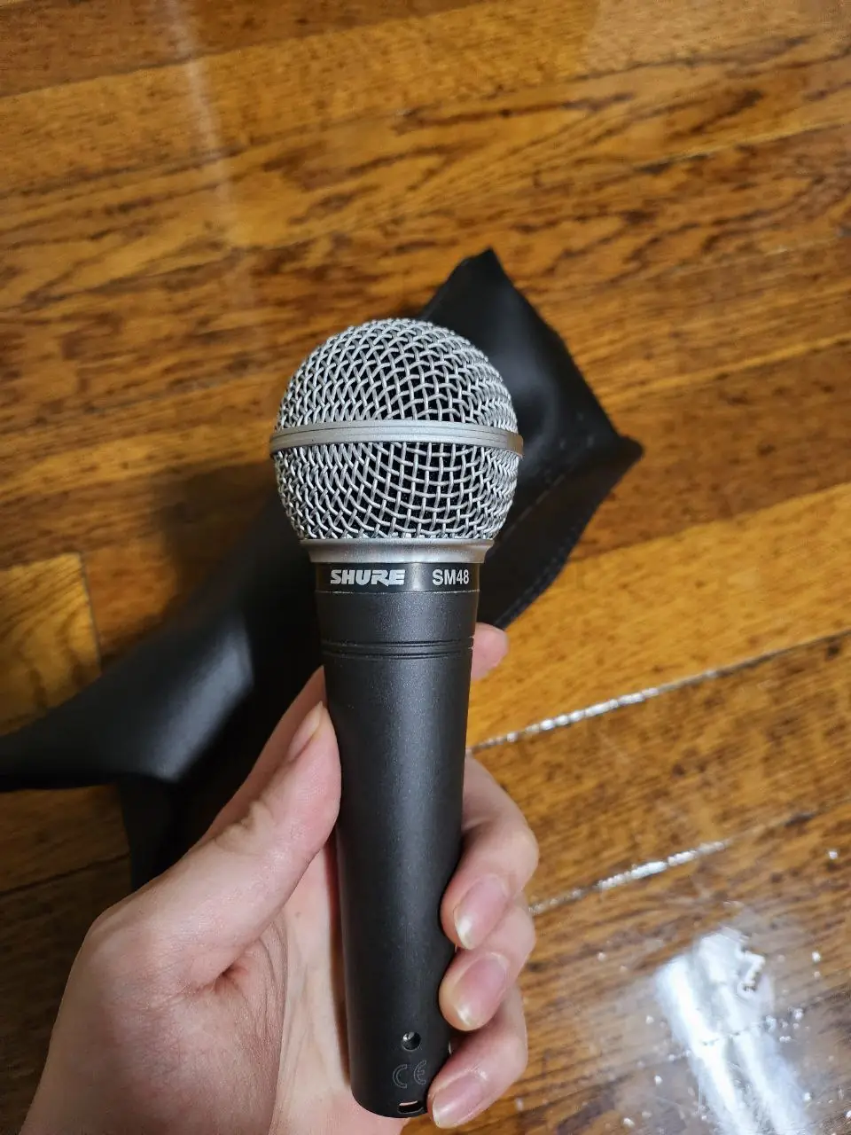 Shure SM48