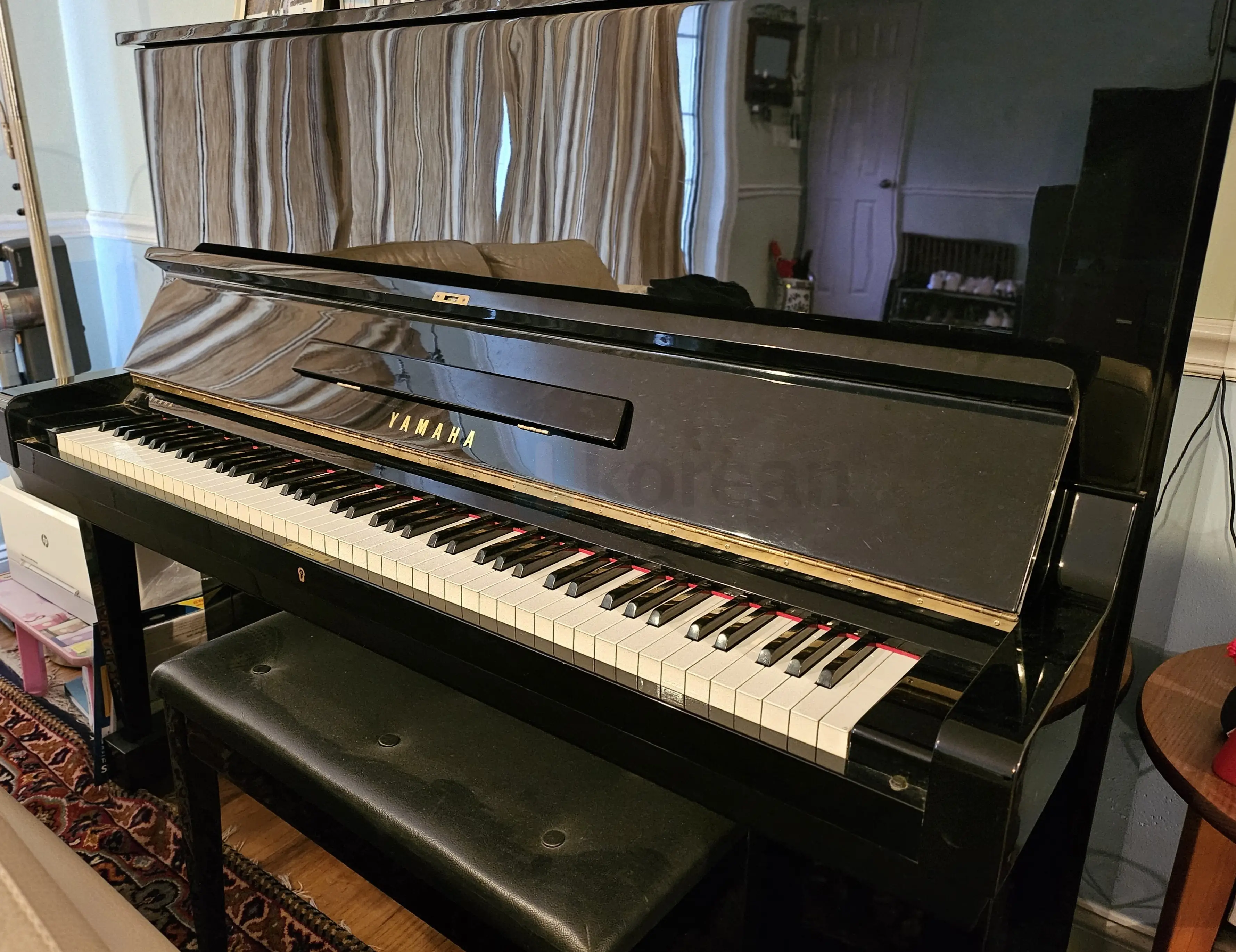 Yamaha upright piano 피아노