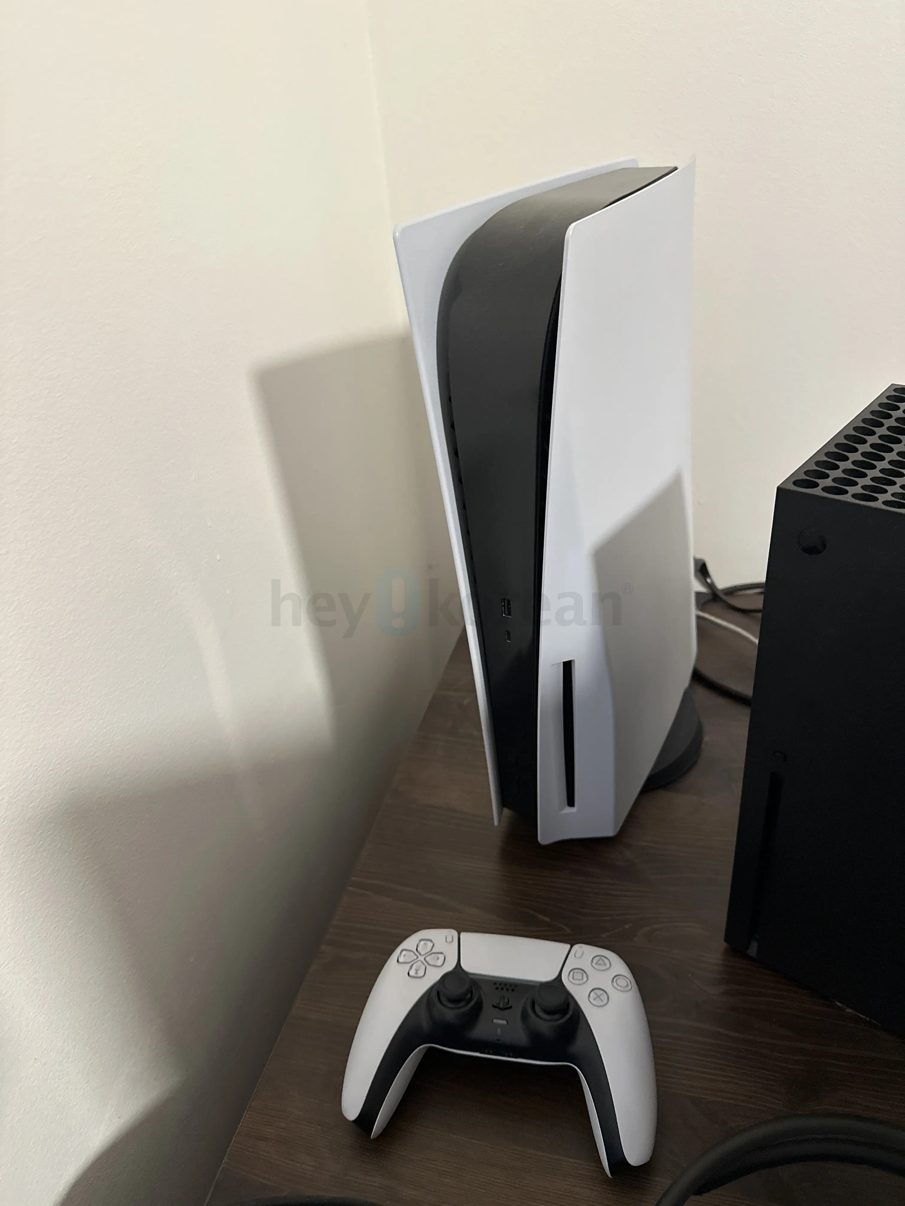 PlayStation PS5 Console disc edition