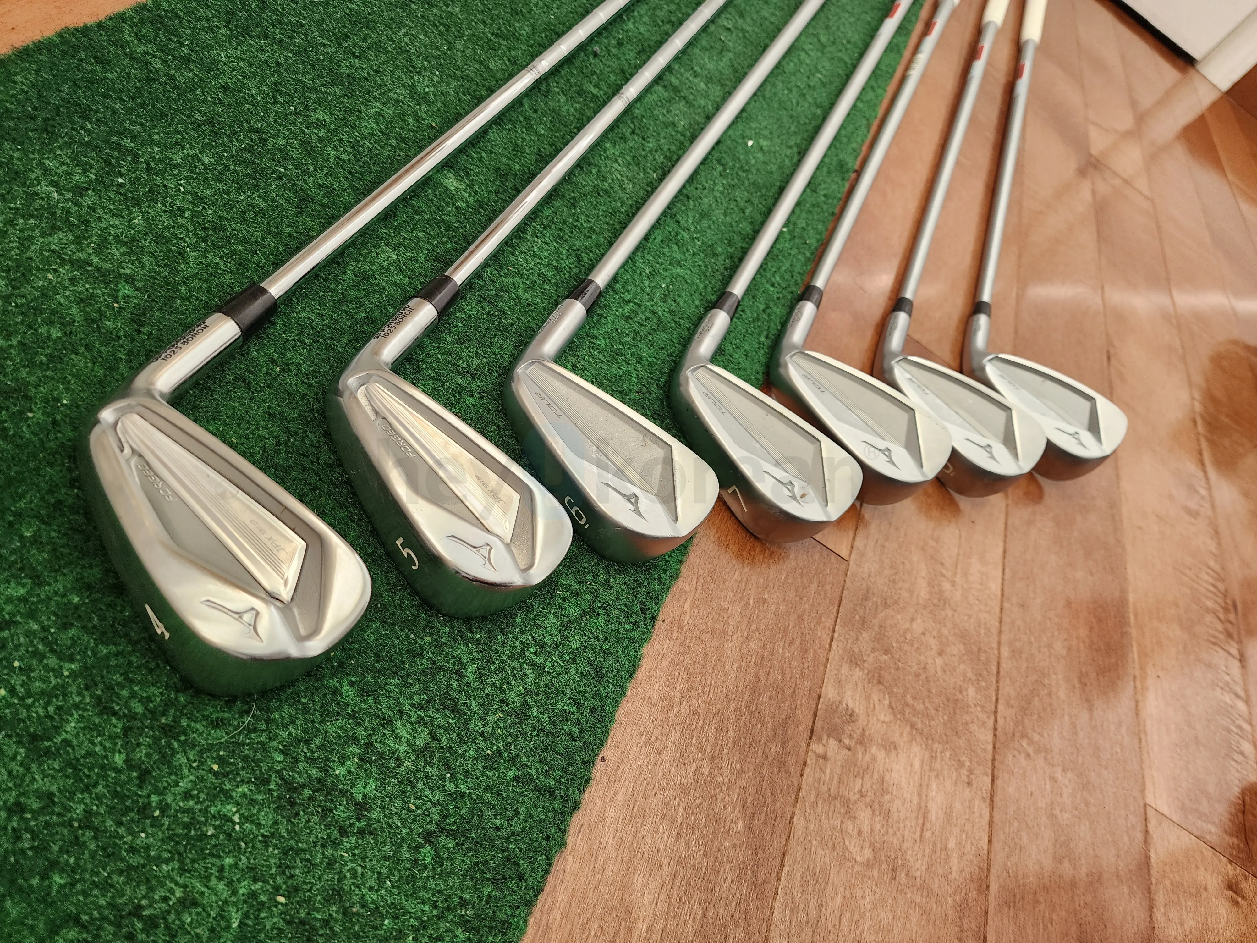 Mizuno iron set ( JPX 919 / JPX Forged )