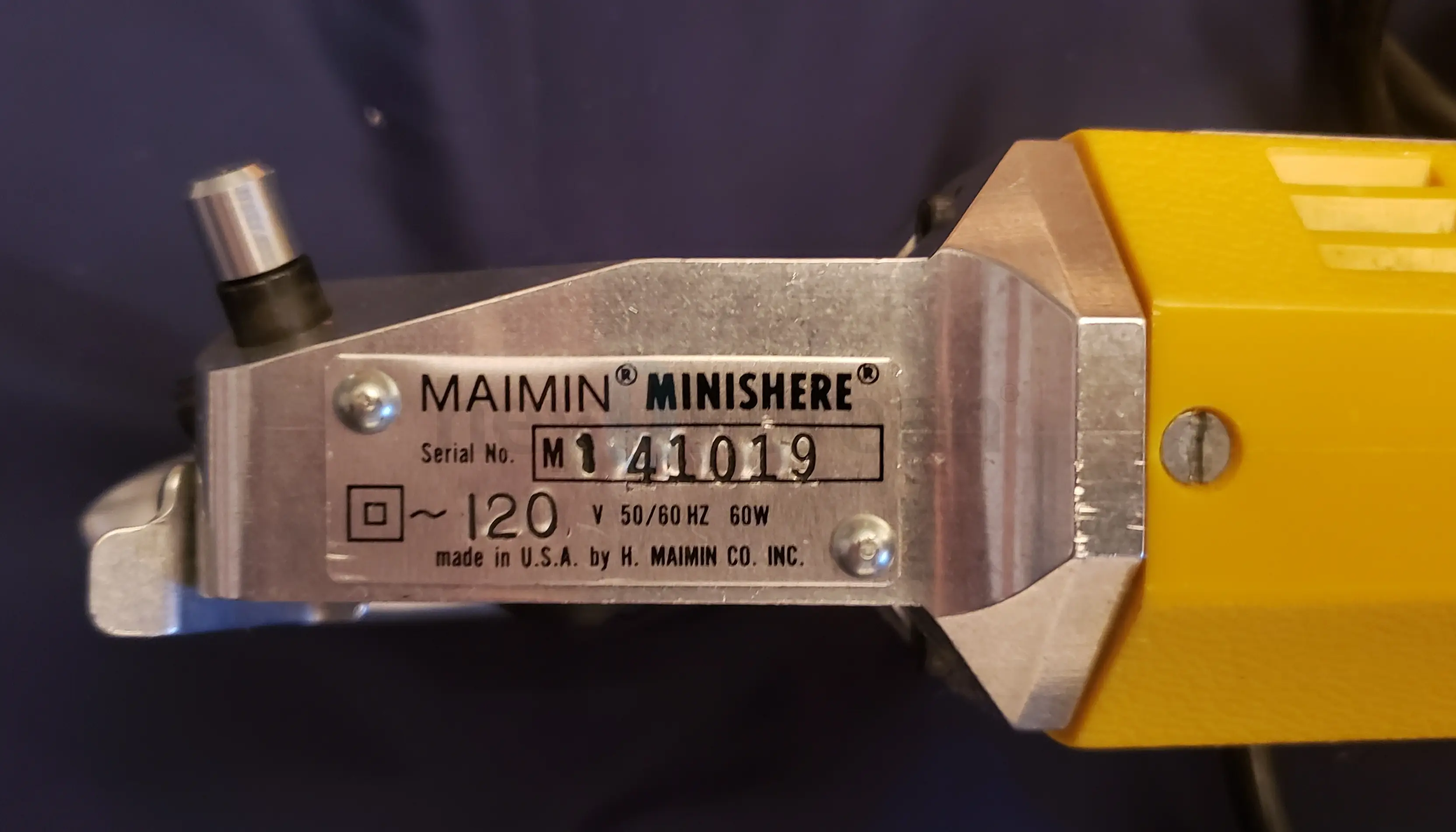 maimin minishere, Electric Rotary Fabric Cutter 팝니다.