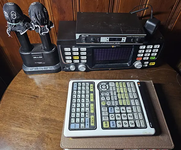 노래방기계셋트 각종음향기기 스피커 5개 믹서 서브우퍼