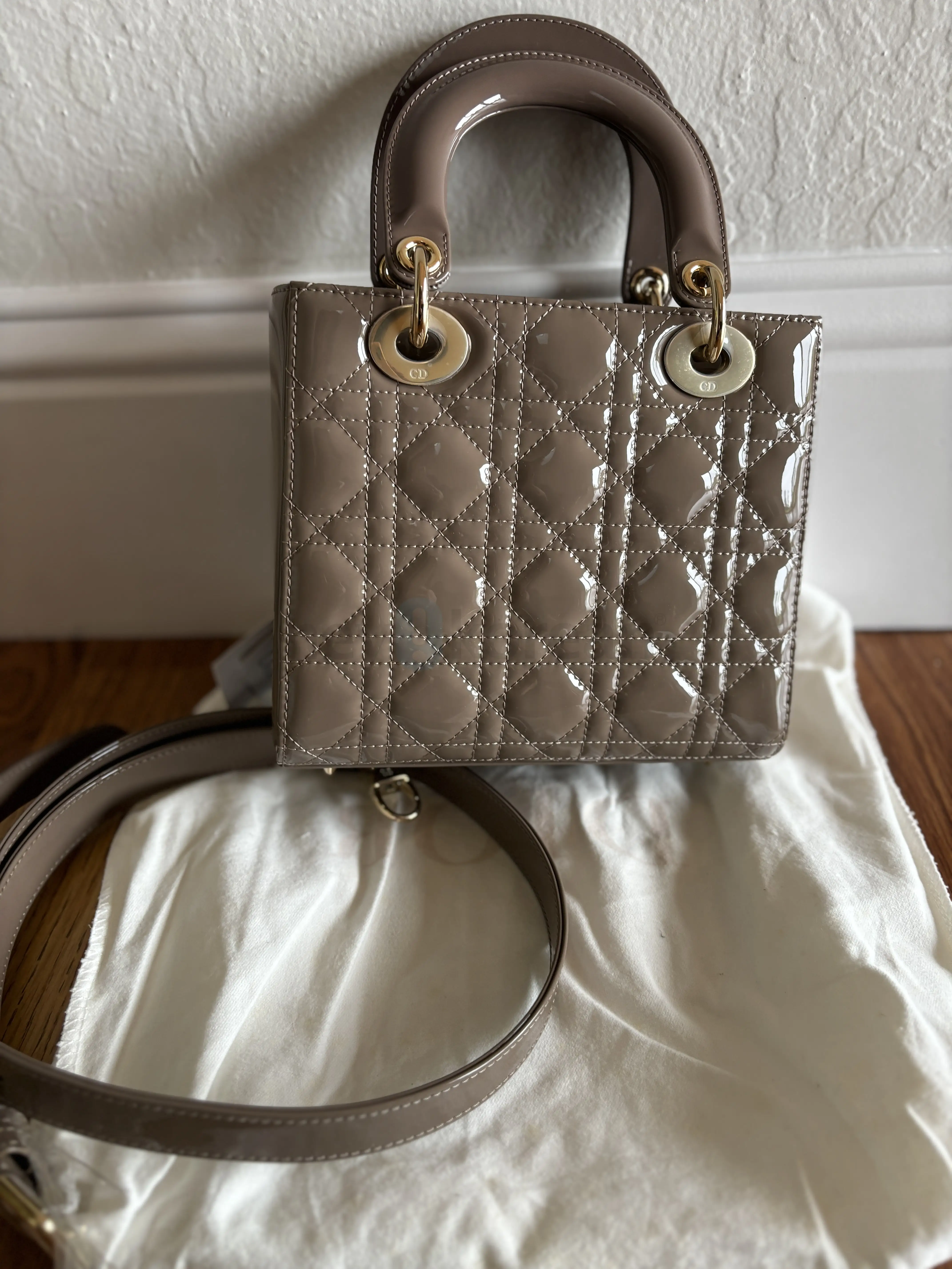 Lady dior small size