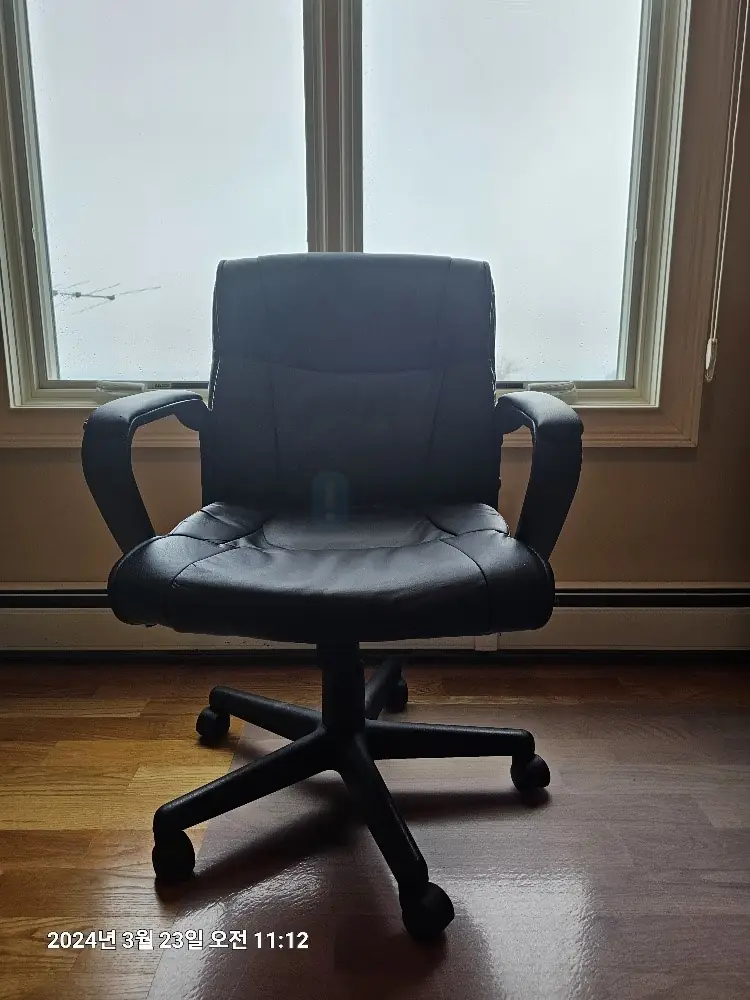 Dell Laptop and All in one computer. Crate & Barrel Sun Bead 무빙세일