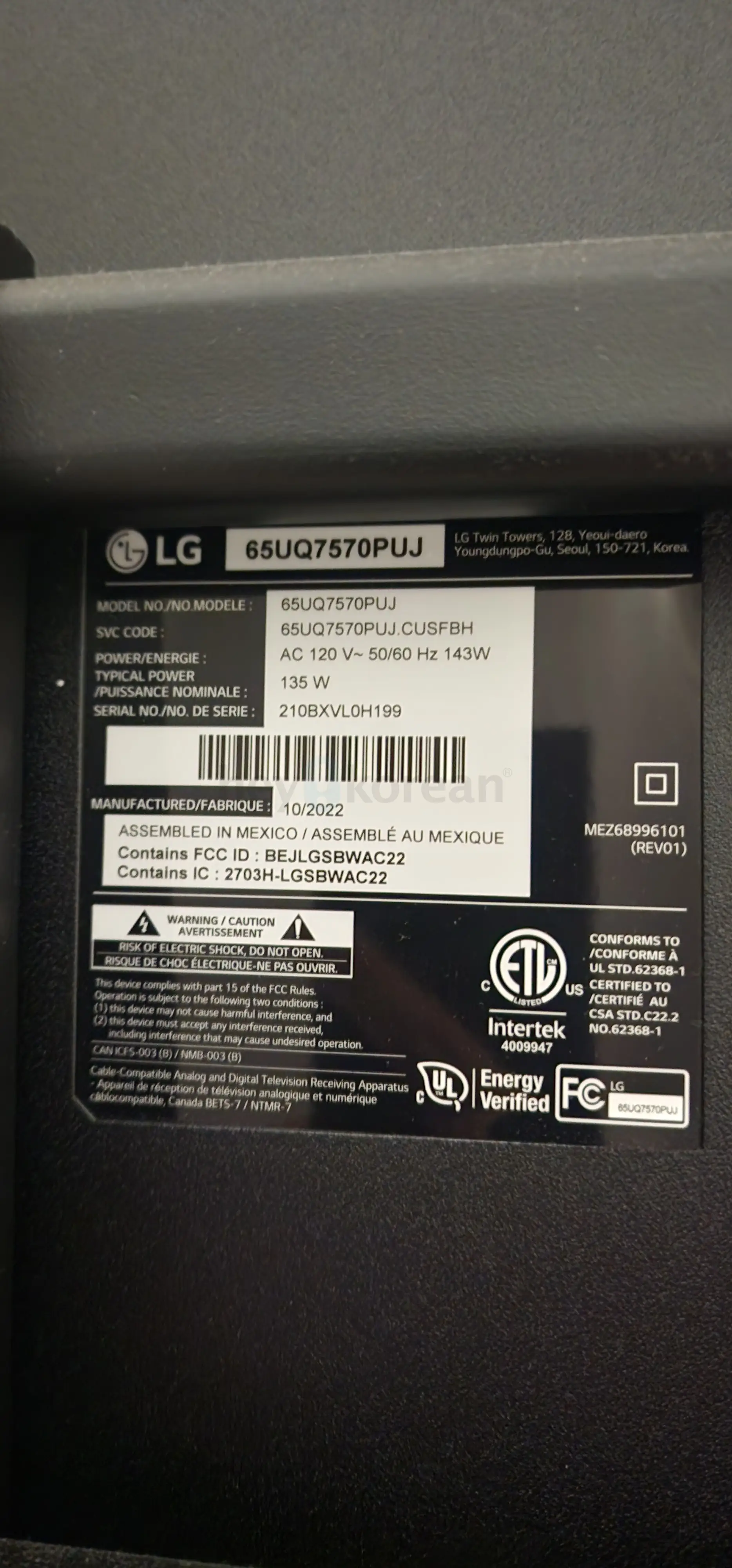 LG 65" smart 4k LED TV + TV stand