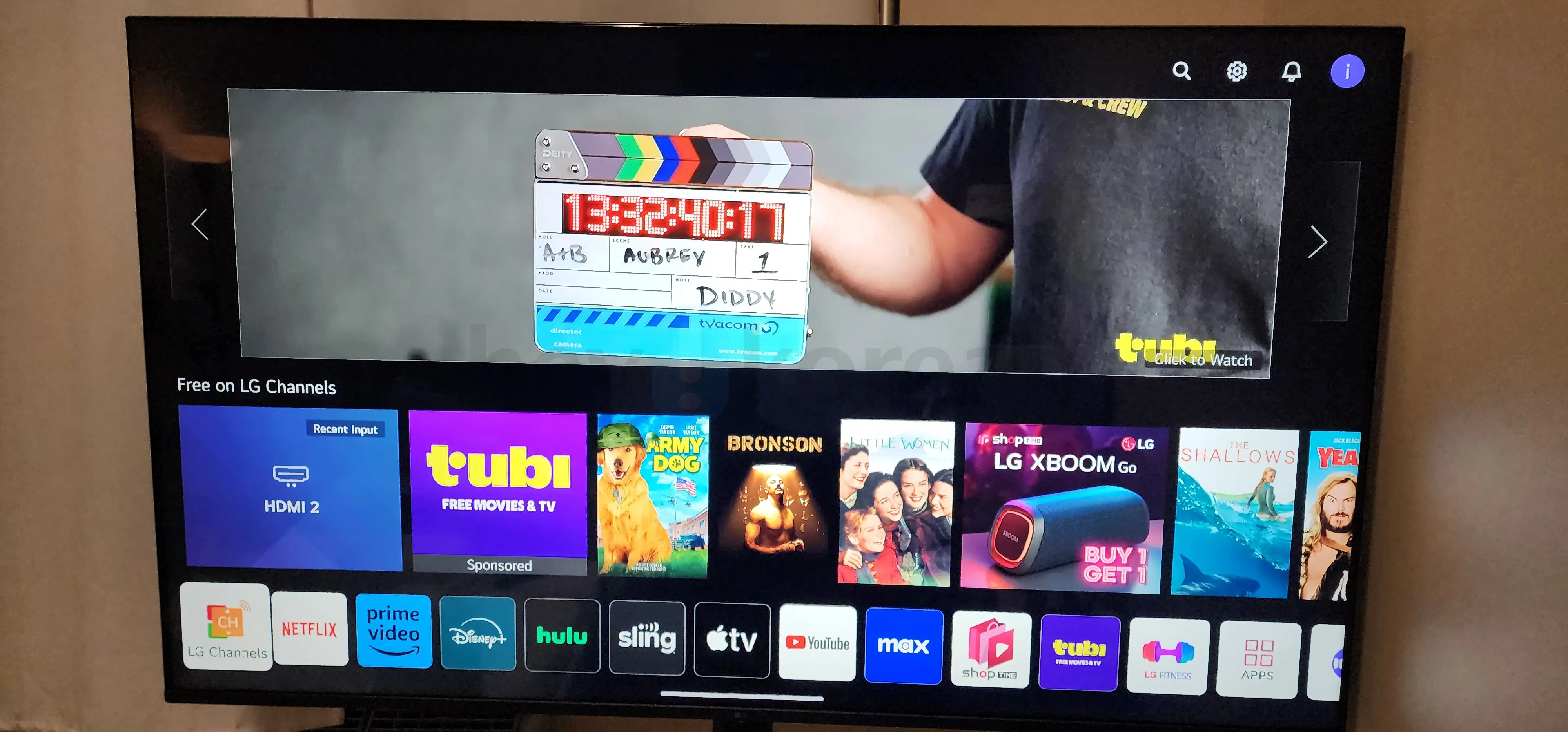 LG 65" smart 4k LED TV + TV stand