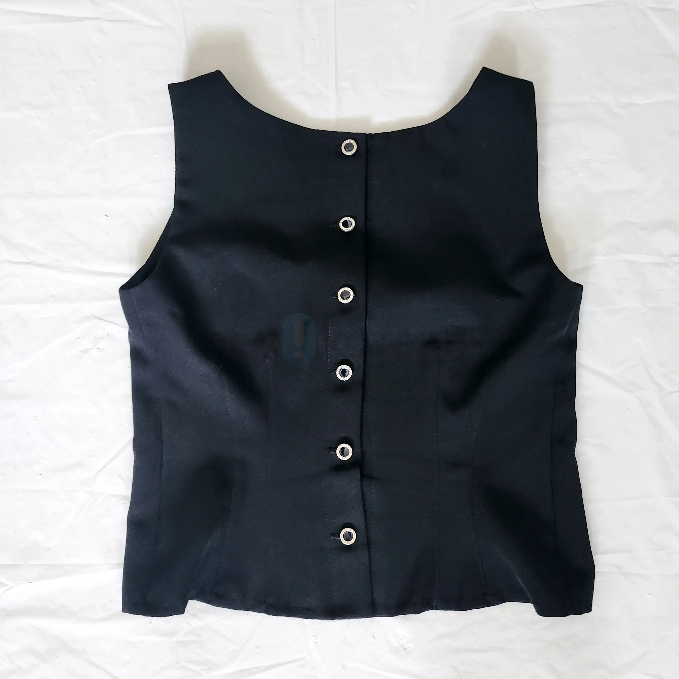 Women's Strapless Top w/ Button Down Closure in Back