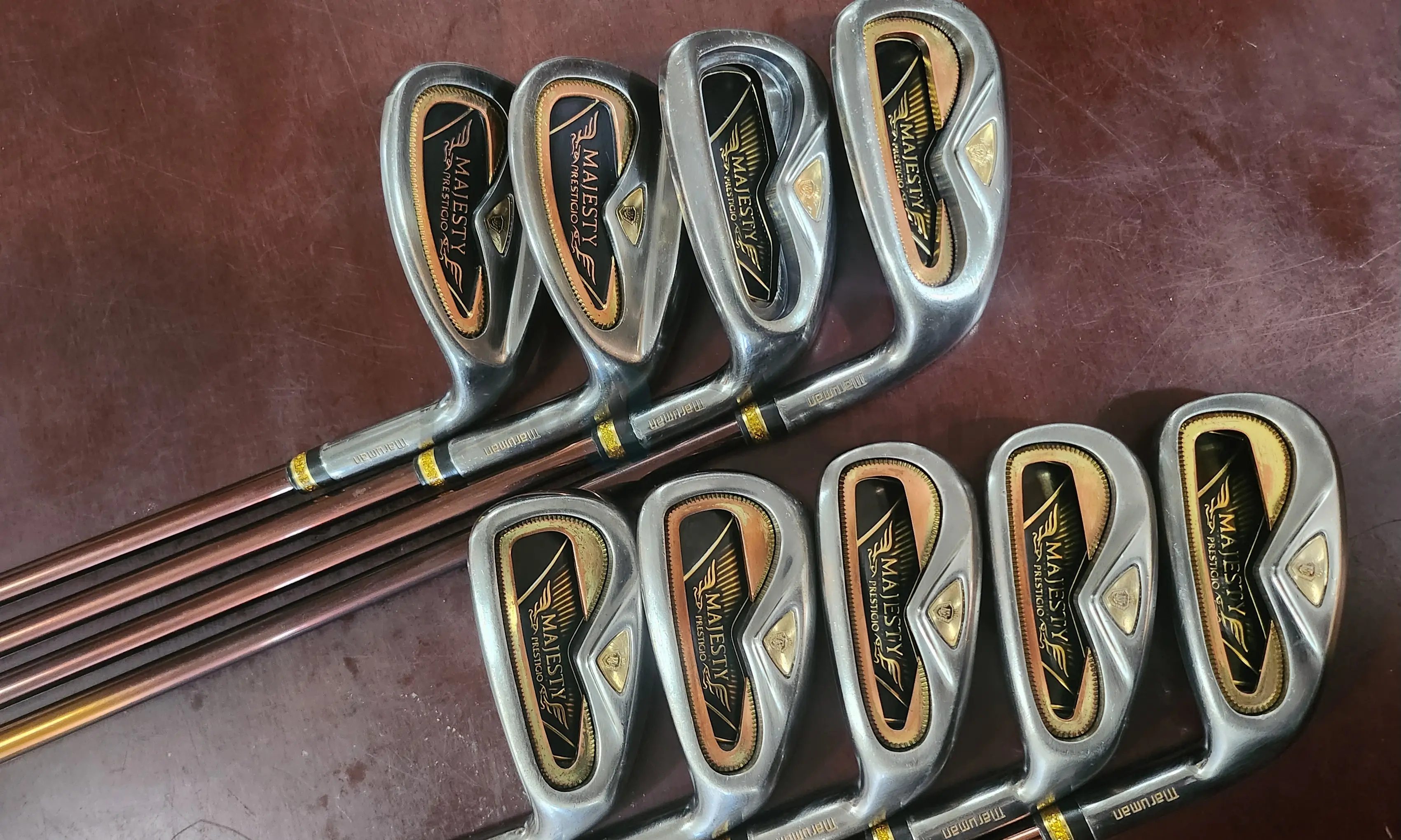 Maruman Majesty Gold Premium Iron Set 4 to S ( 9 Irons )