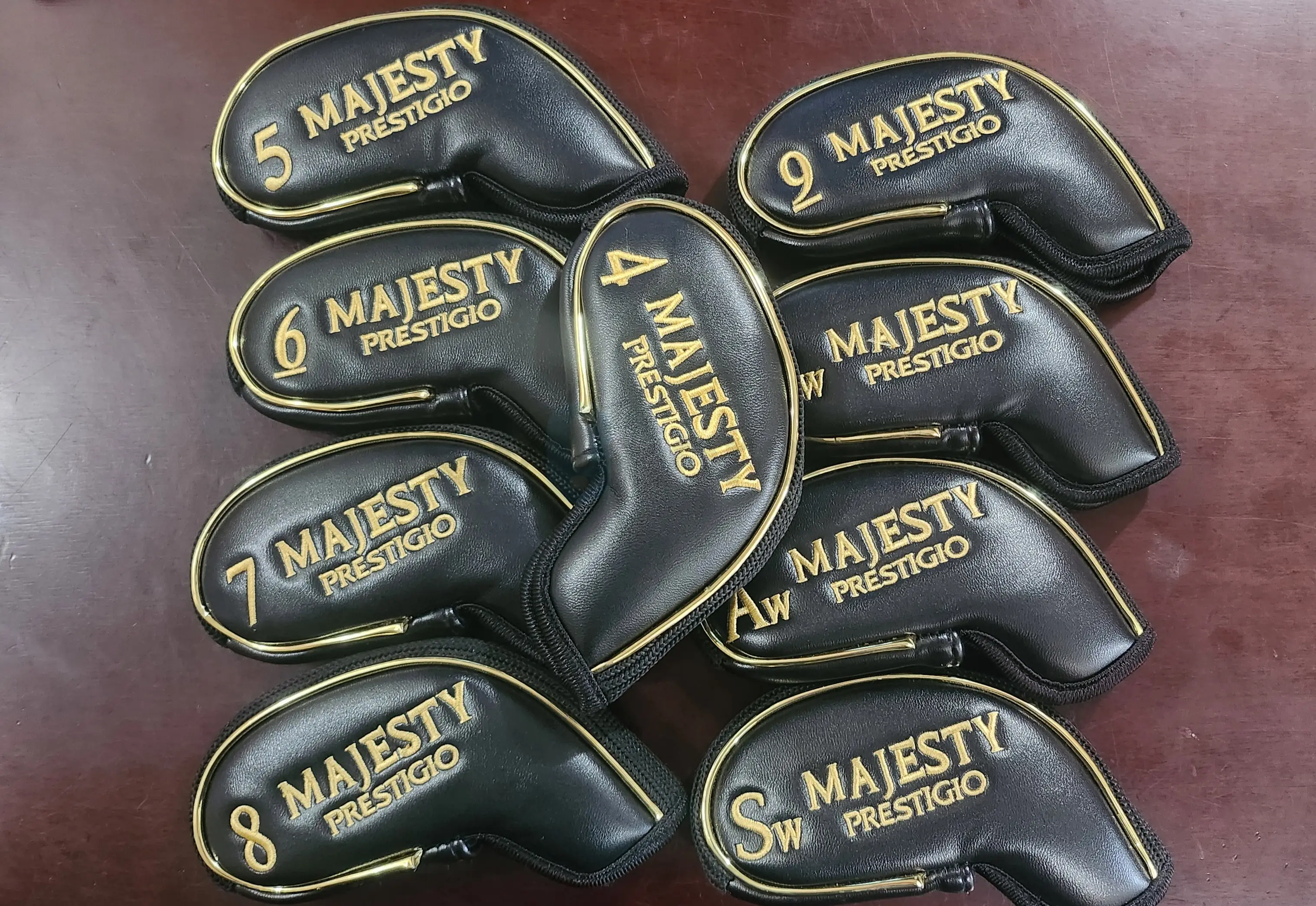 Maruman Majesty Gold Premium Iron Set 4 to S ( 9 Irons )