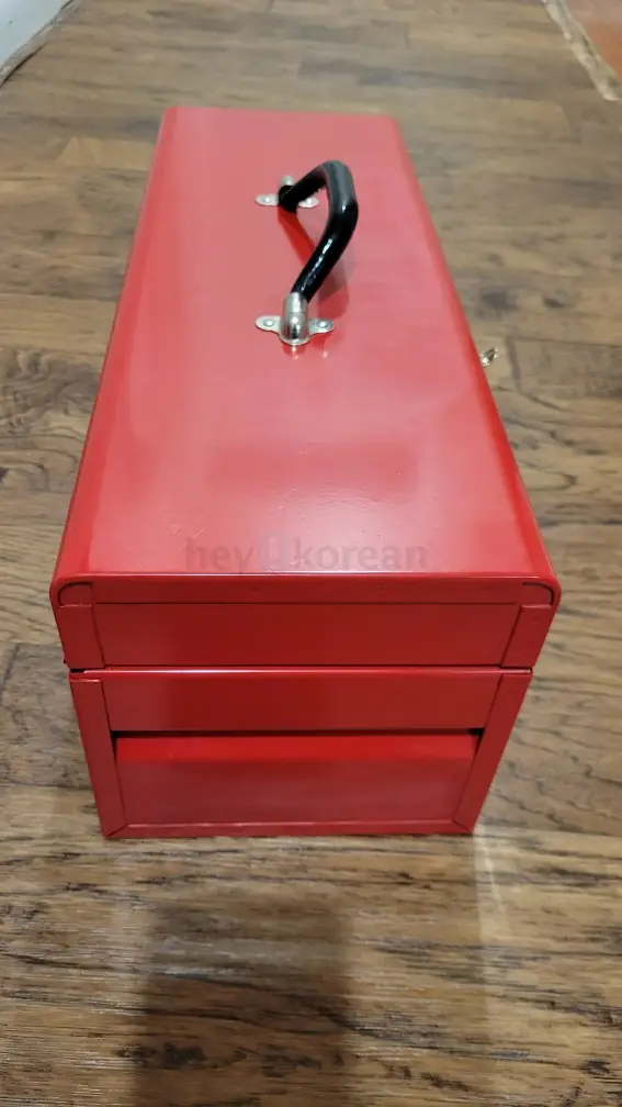 Heavy-duty Tool Box