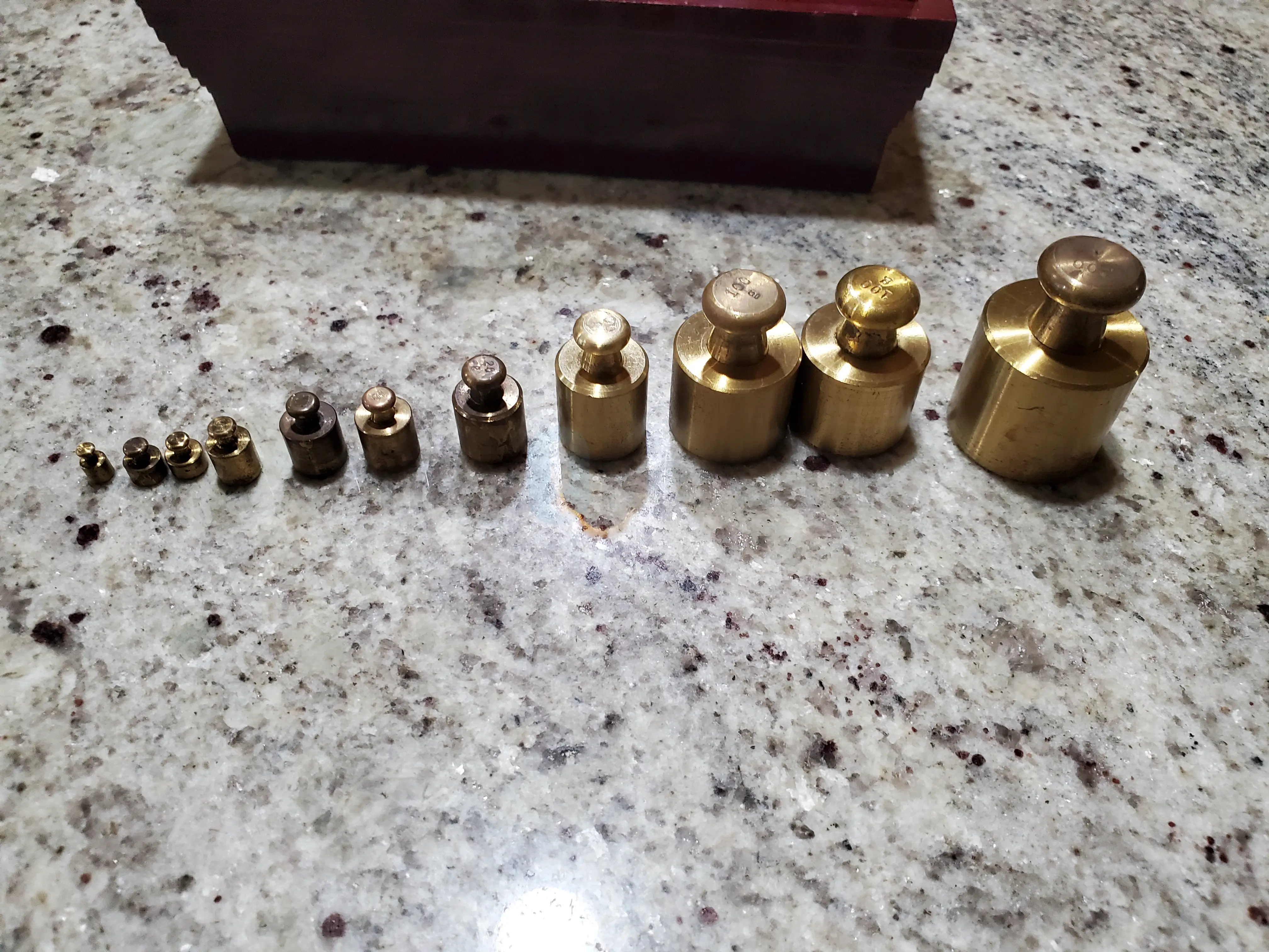Ohaus brass Calibration Weights set(class M1/M2) 추 2개 분실