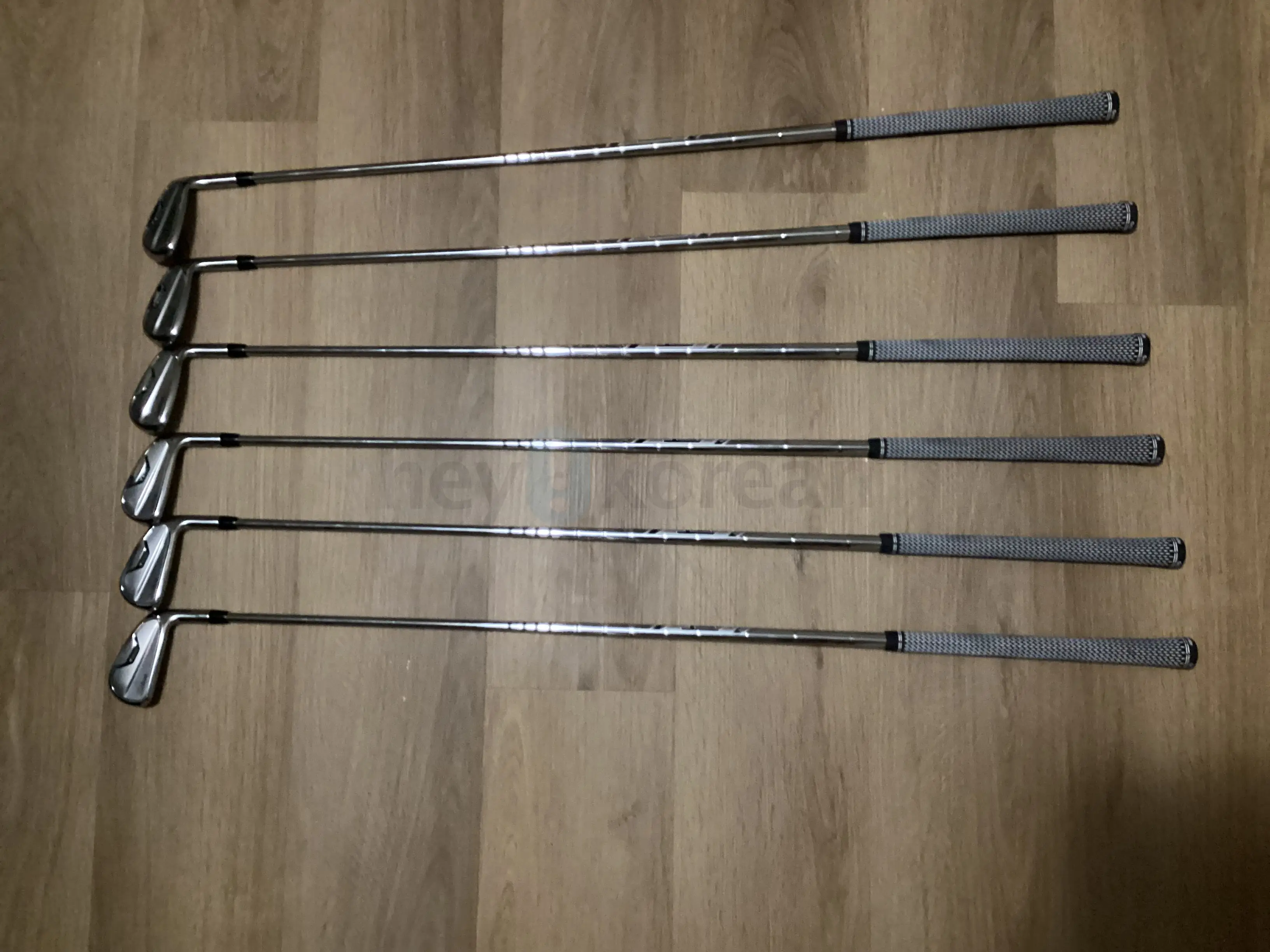 **네고없음LIKE NEW**TITLEIST 골프 2021 T200 IRON SET 5-P