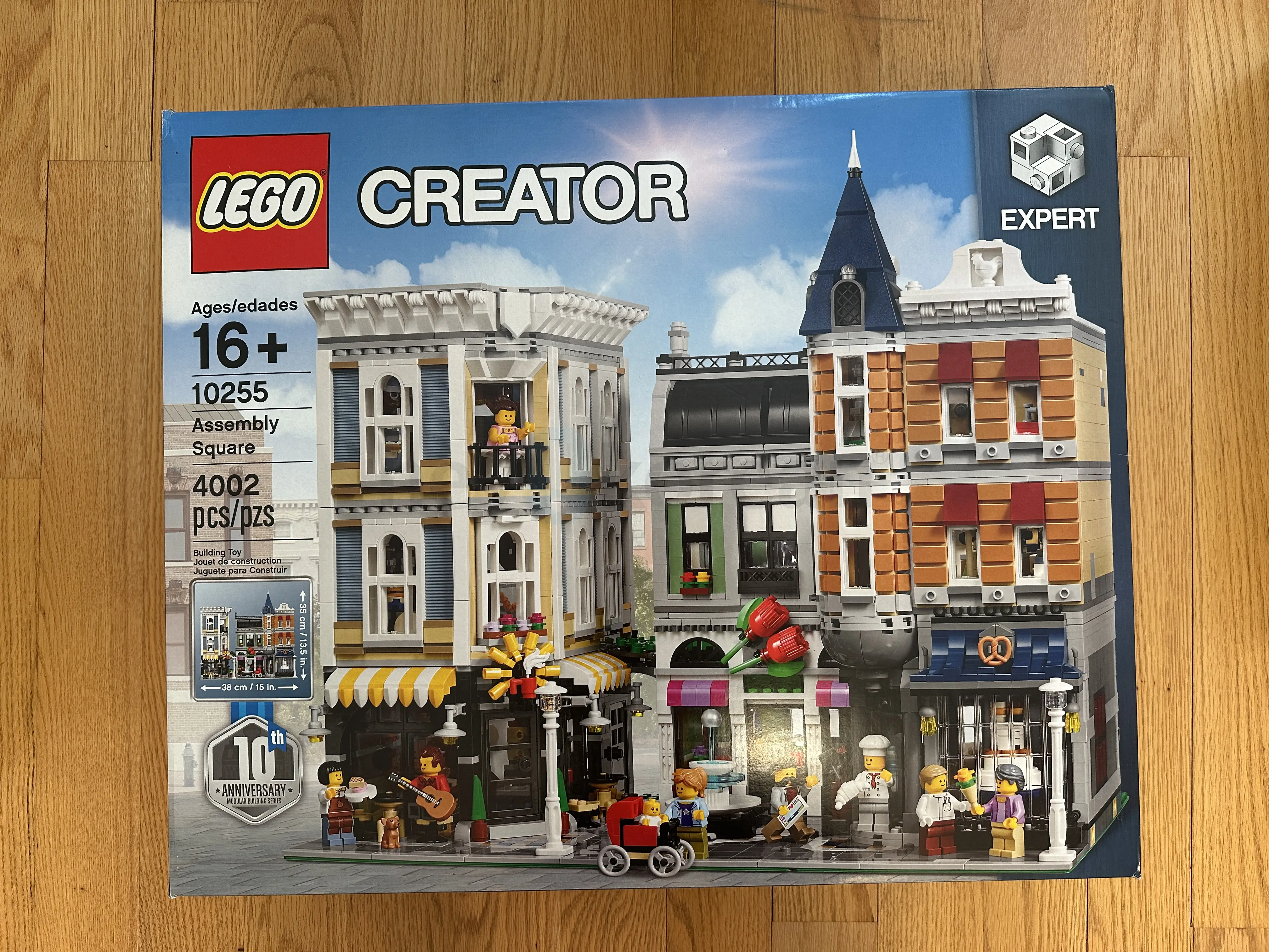 레고 Lego 10255 Creator Assembly Square (New)