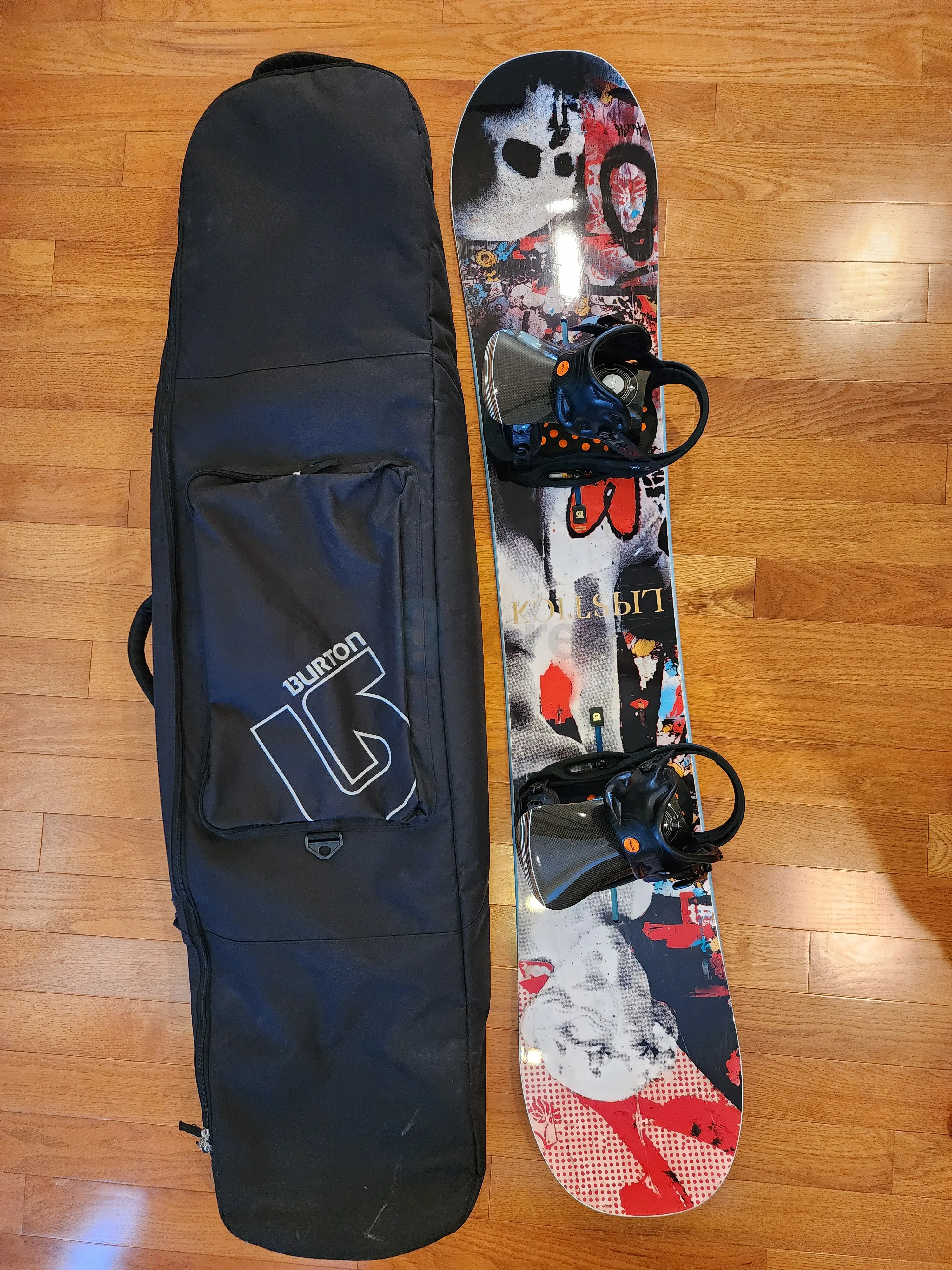 Burton Snowboard Set (Snowboard, Snowboard Bindings, Snowboard Boots & Bag)