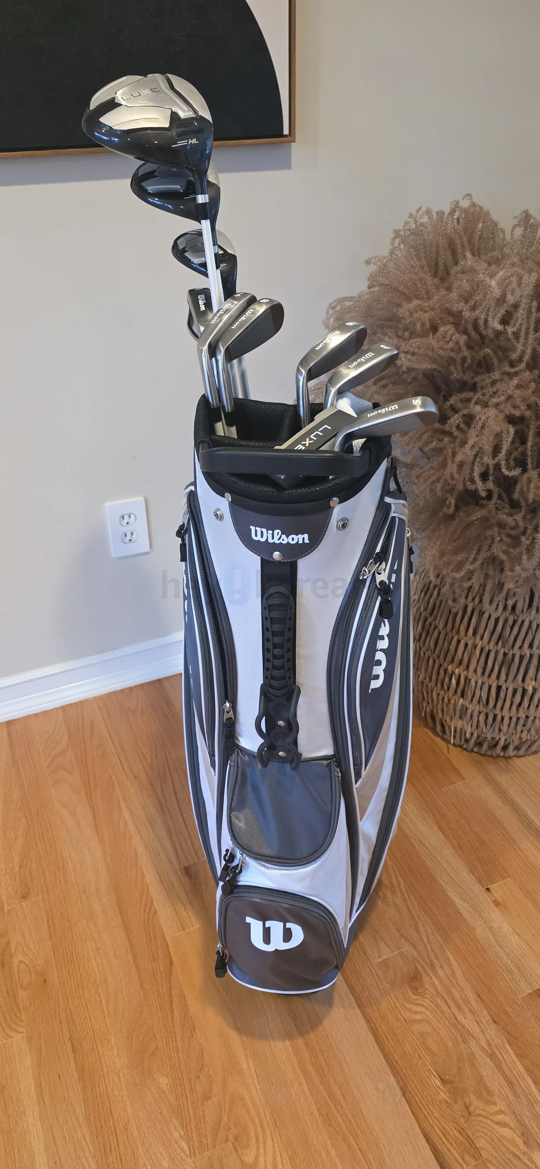 Wilson Luxe Woman's Golf Club Full set